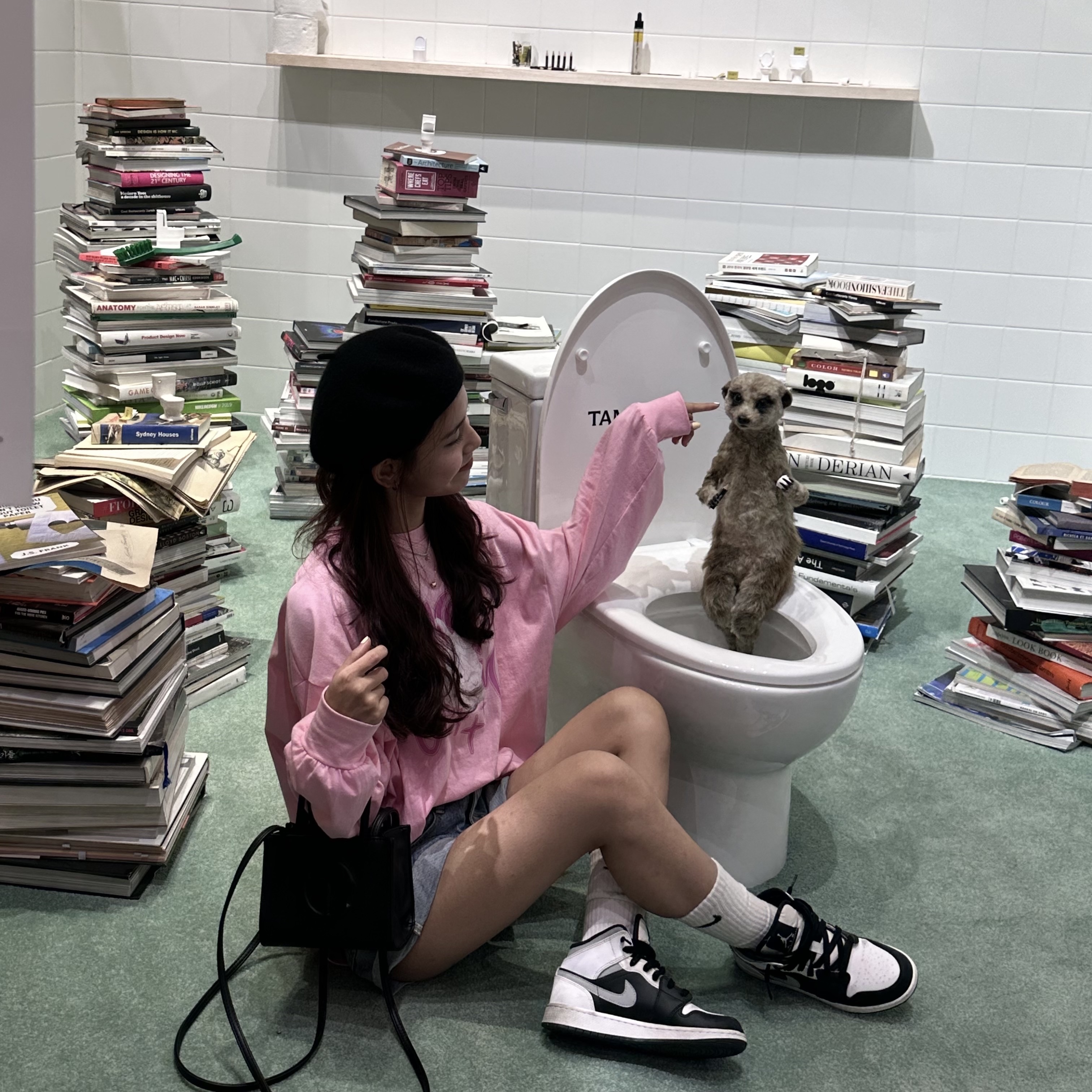 ins: wwchenjii | KREAM