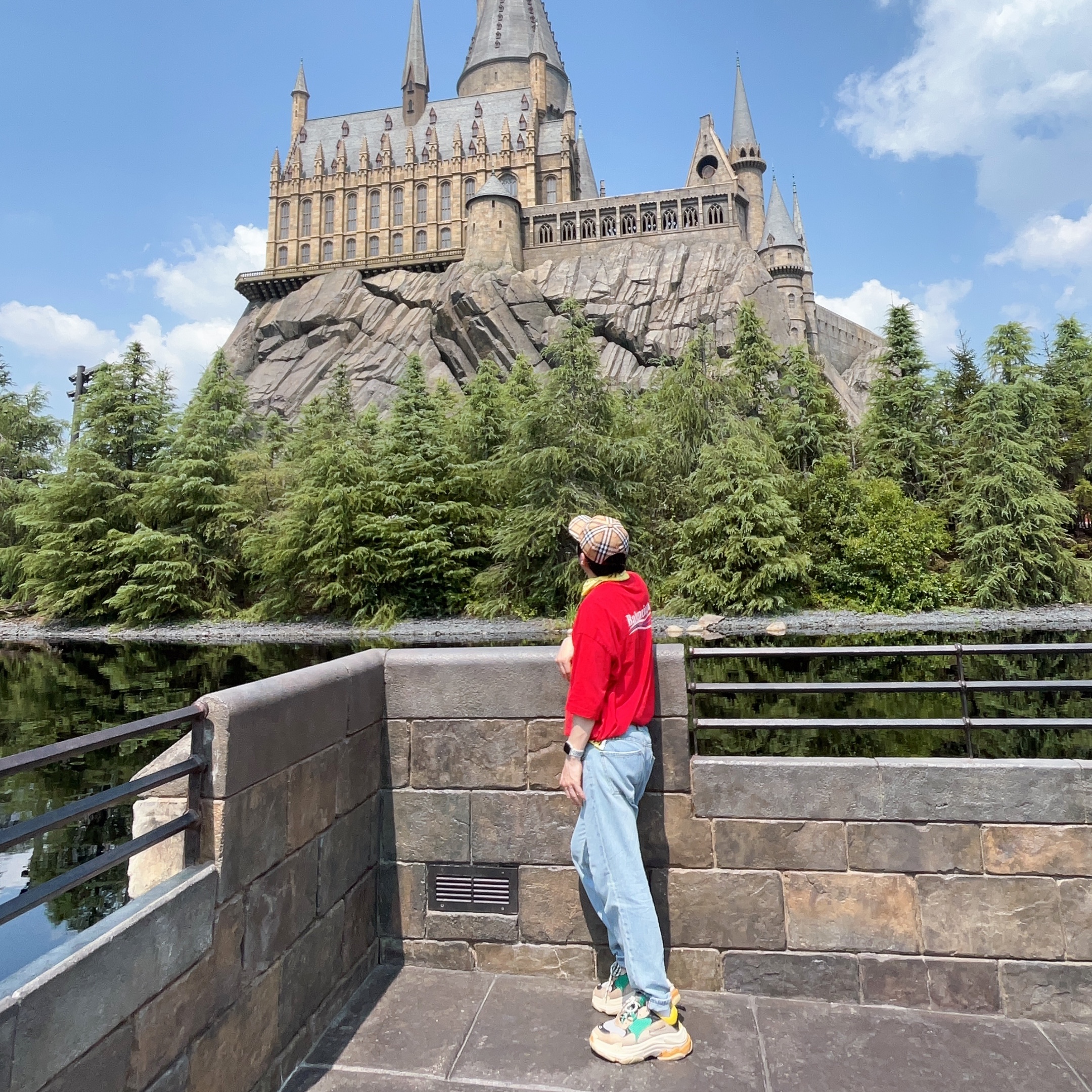 쿠니쿠니 (@electrickun) 님의 게시물 | KREAM