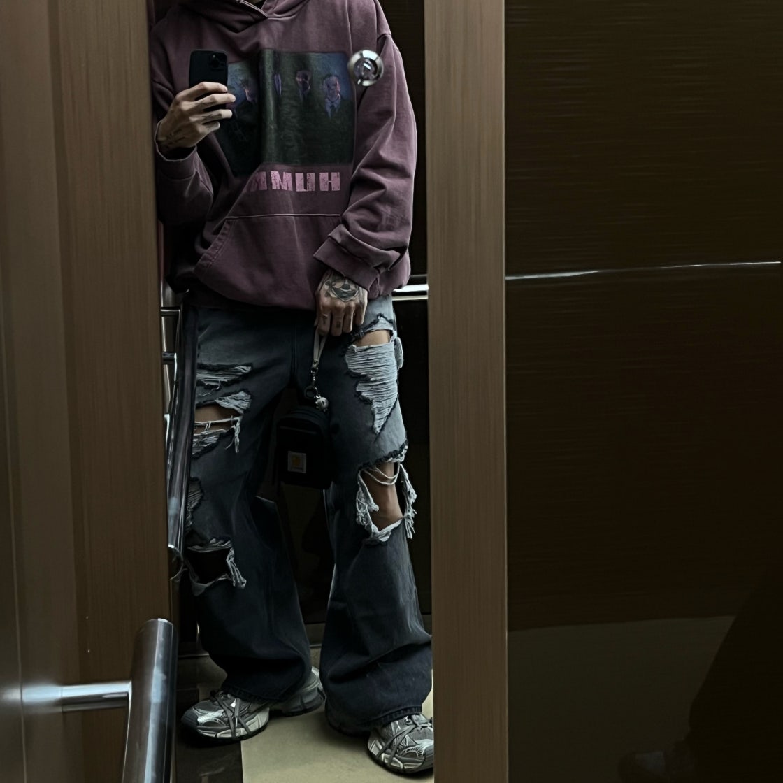 jqa0920 (@31dl3t) 님의 게시물 | KREAM