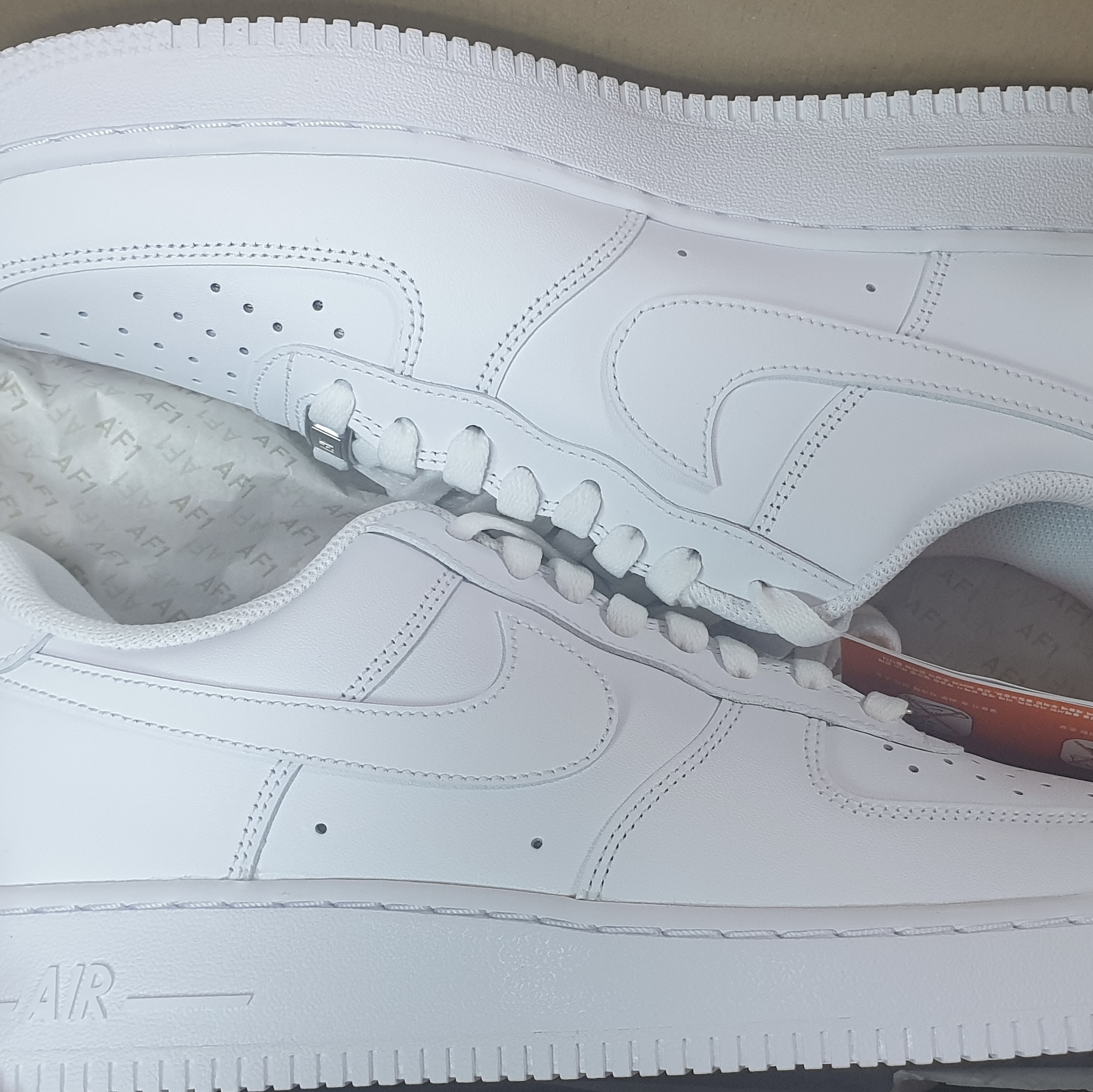 하나만 (@ulala) 님의 게시물 | KREAM