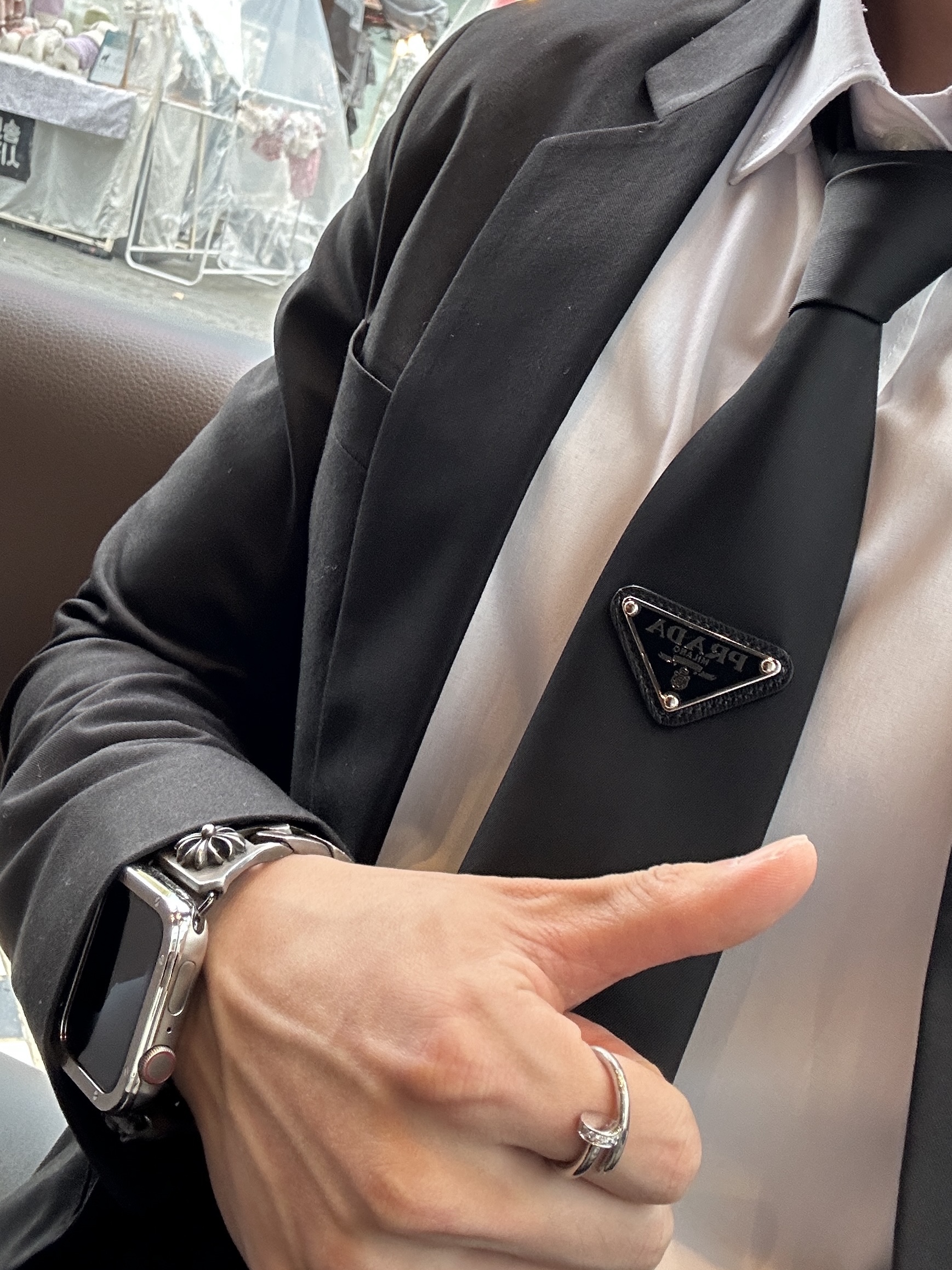 simple is the best | KREAM