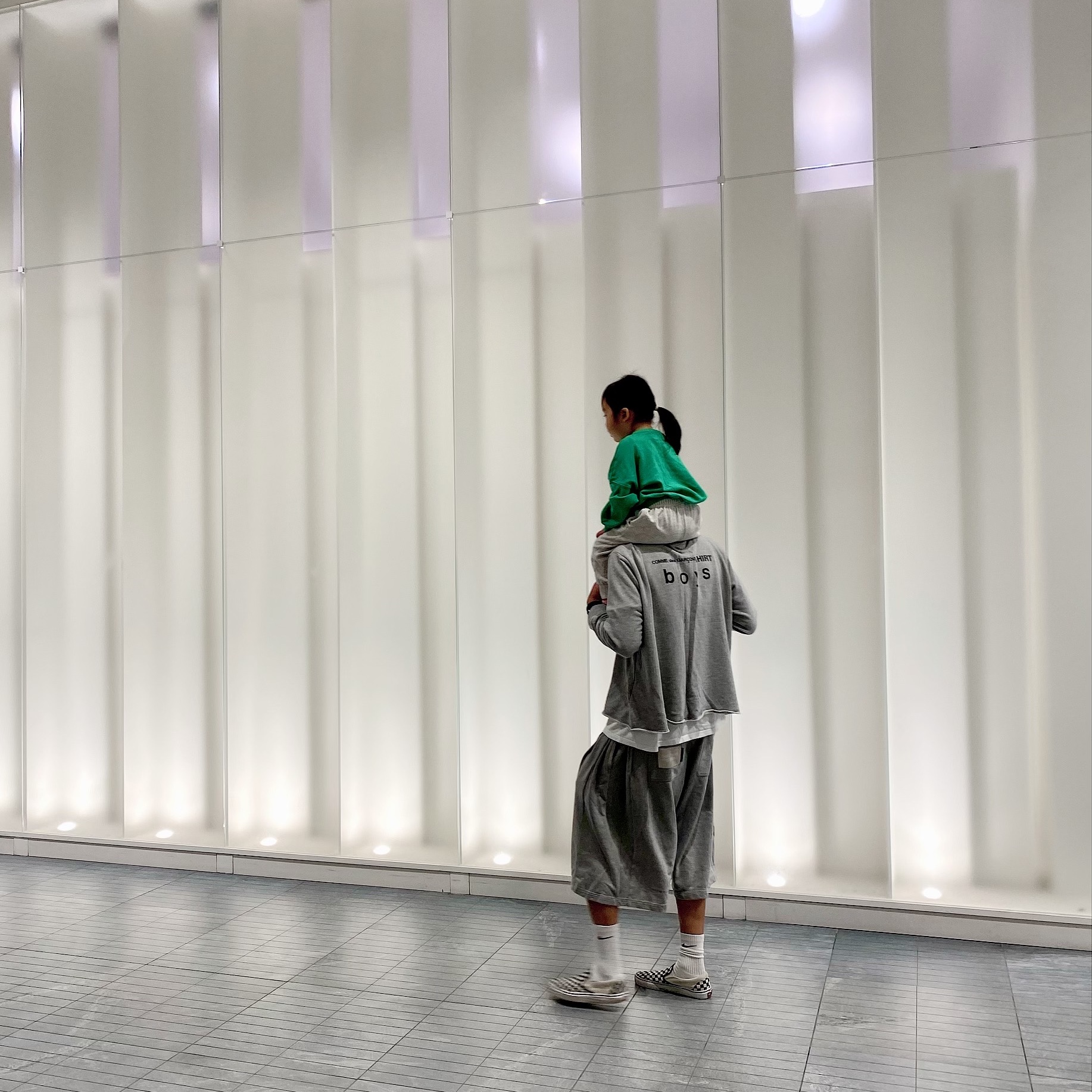 (@kooonj) 님의 게시물 | KREAM