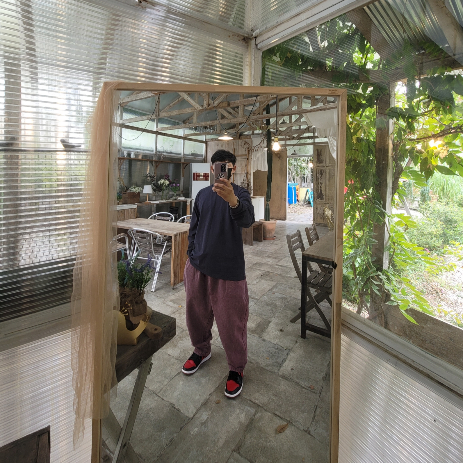 홀리듯 (@lchy2710) 님의 게시물 | KREAM