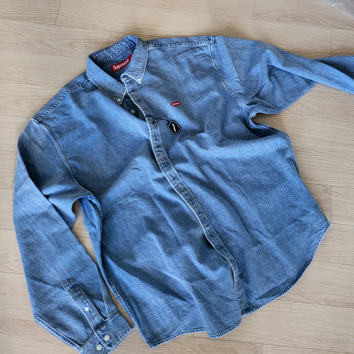 (@wook_ll) 님의 게시물 | KREAM