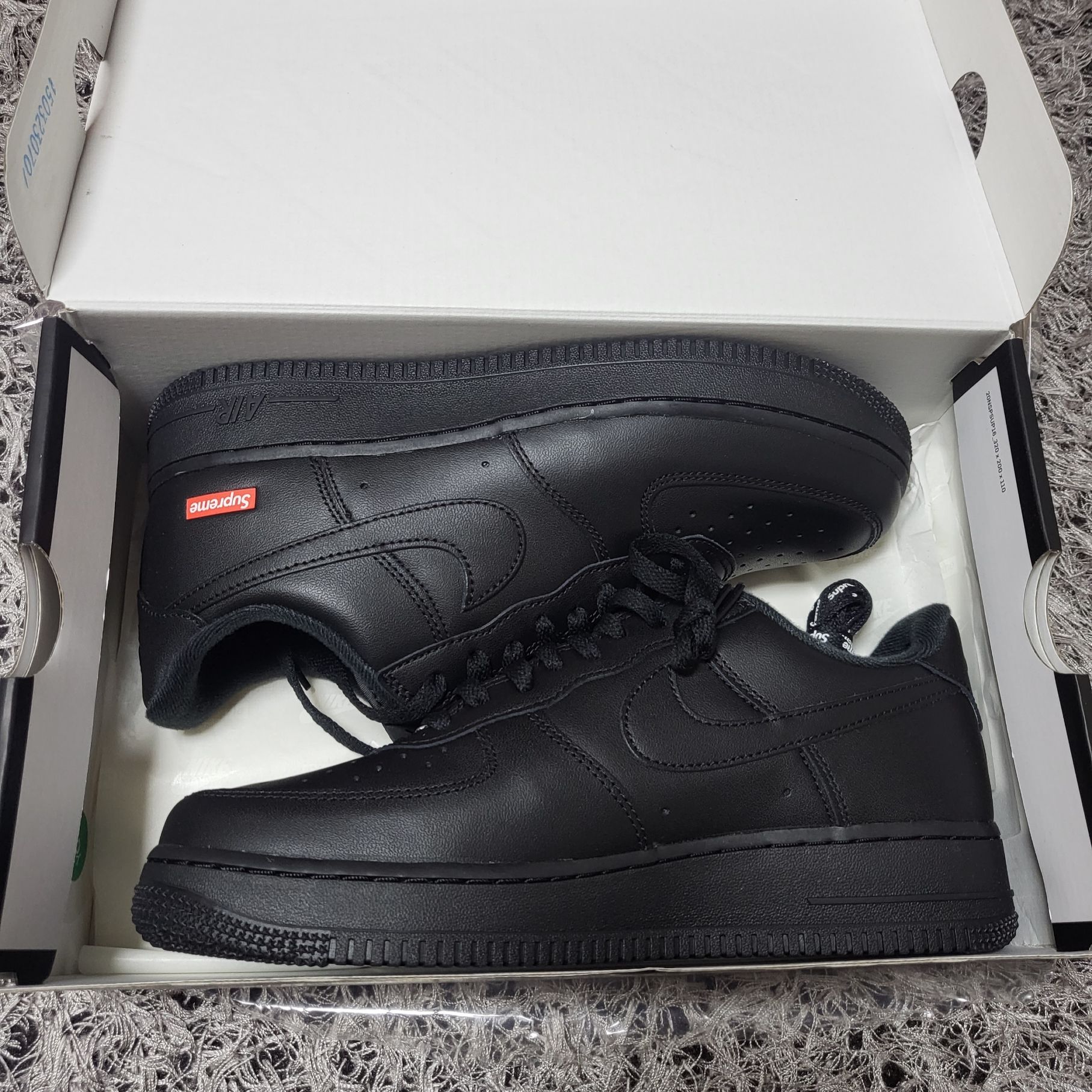 biggerbo50 (@g8osz5) 님의 게시물 | KREAM