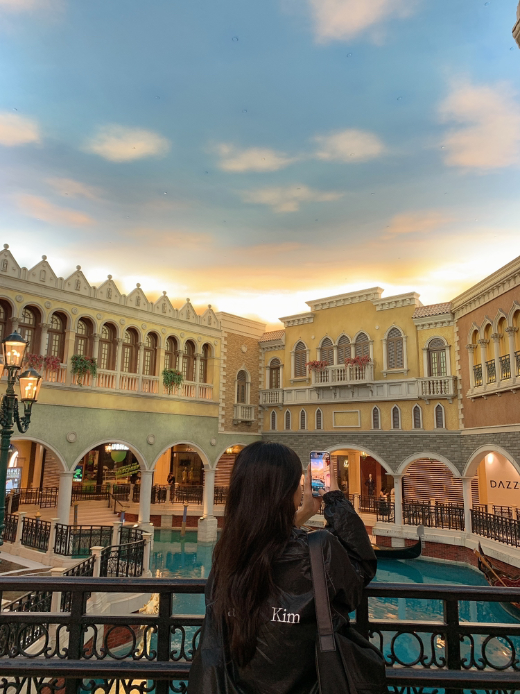 우니 (@ls_hee) 님의 게시물 | KREAM