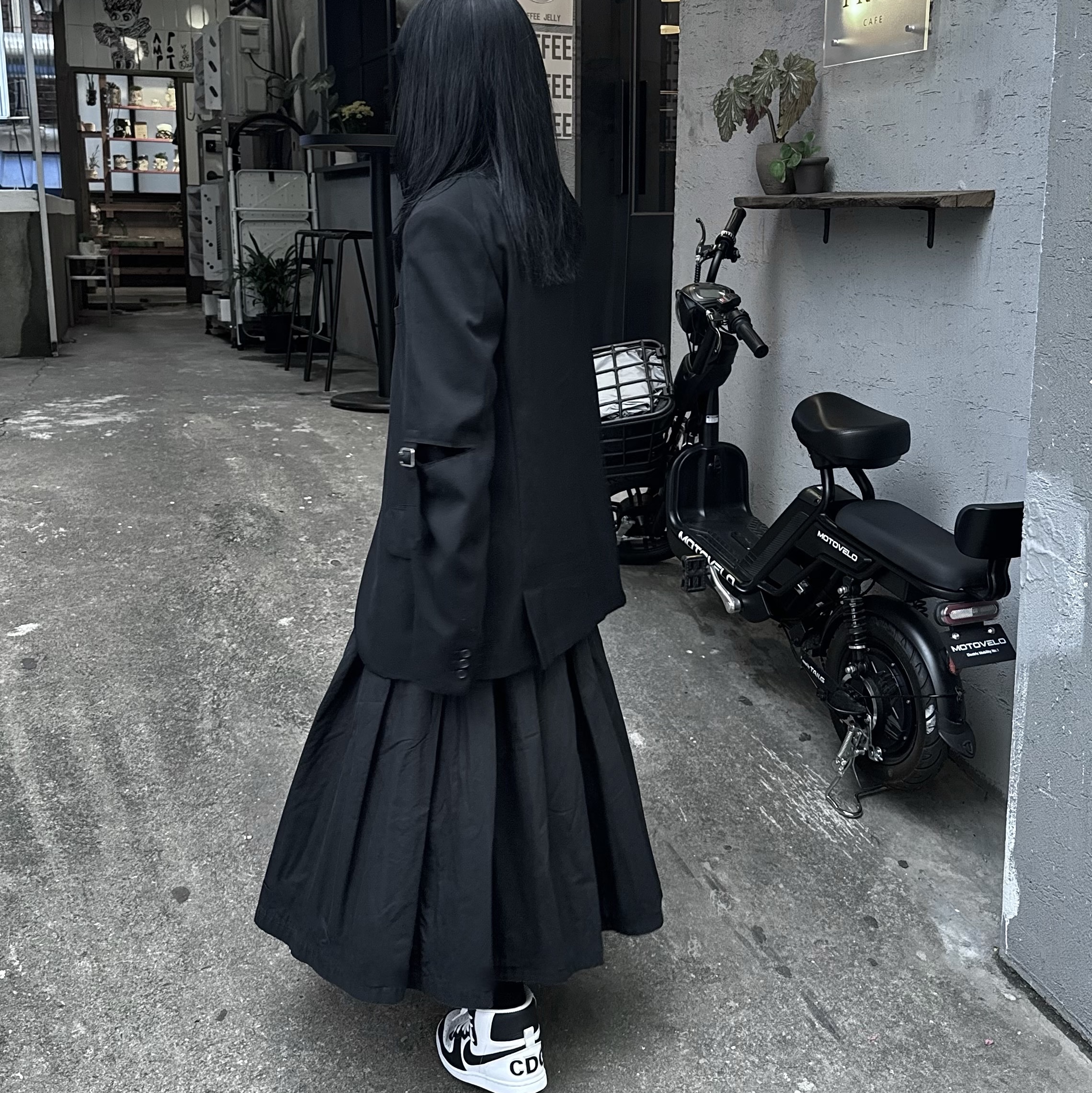 매지 (@leemezzi) 님의 게시물 | KREAM