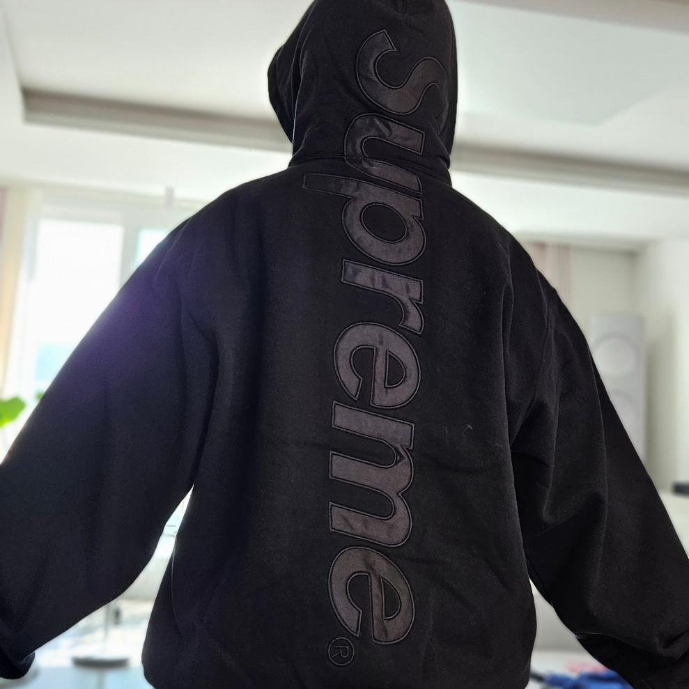 뒷모습 느낌 팍!!!!!♡ 사이즈 M | KREAM