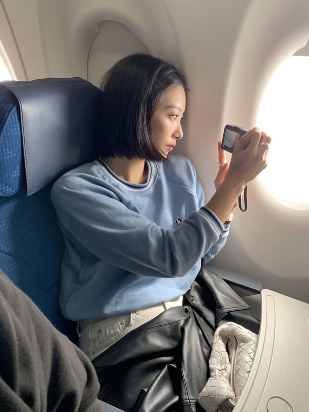 (@celeb_item) 님의 게시물 | KREAM