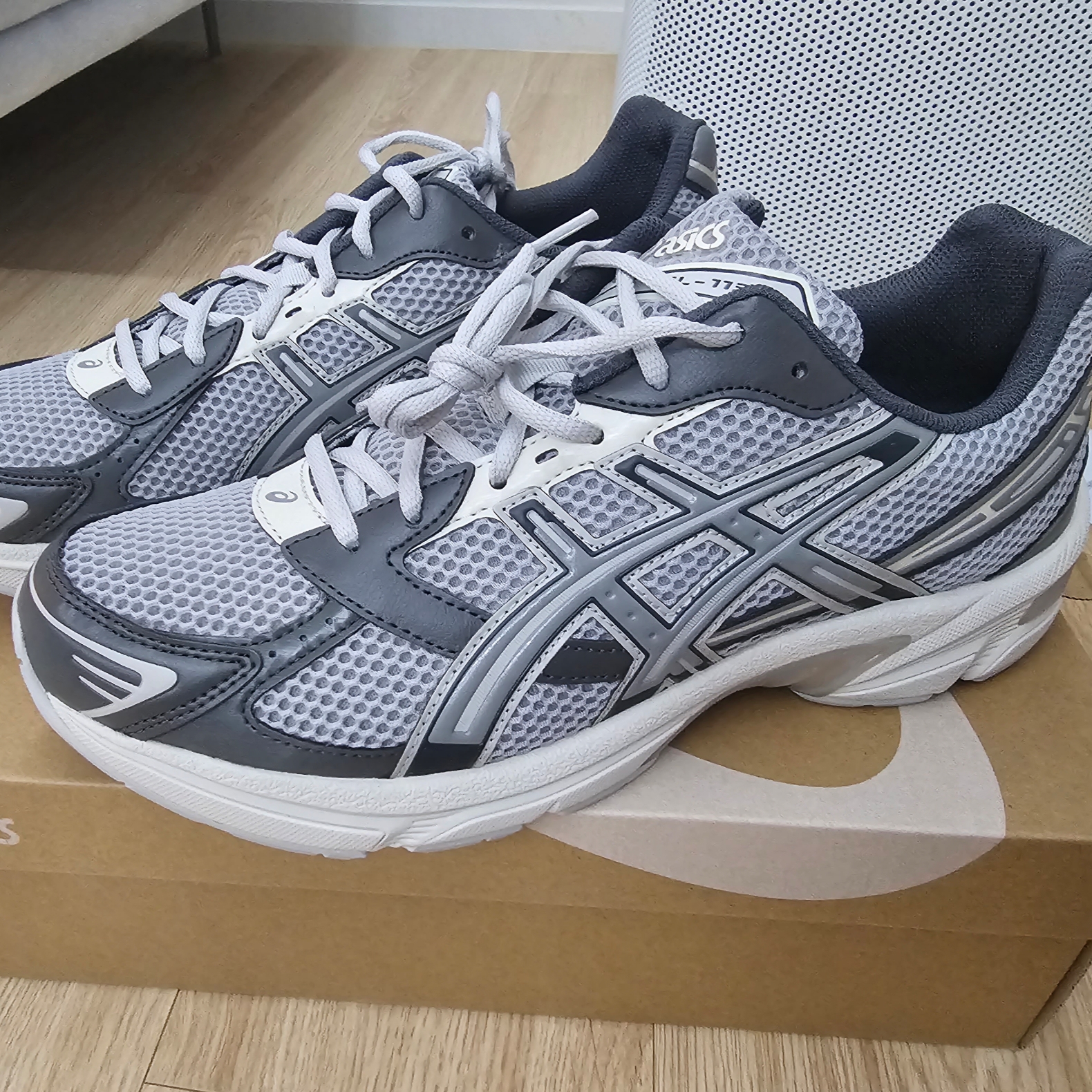 아식스 GEL-1130 오이스터그레이 | KREAM