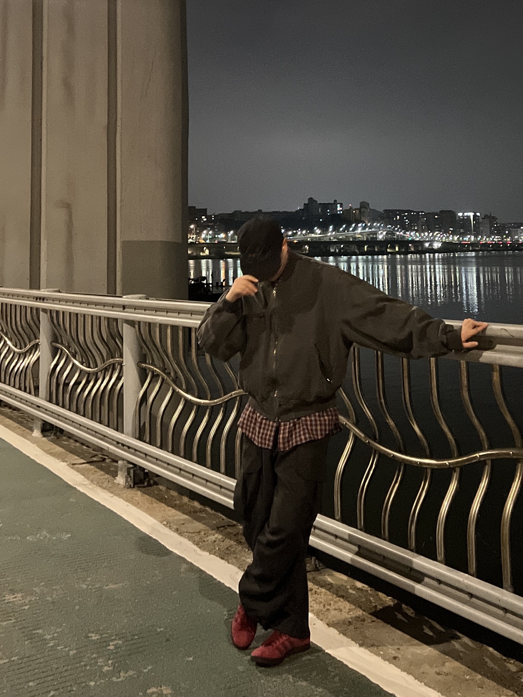 진 (@jin_dori_2) 님의 게시물 | KREAM