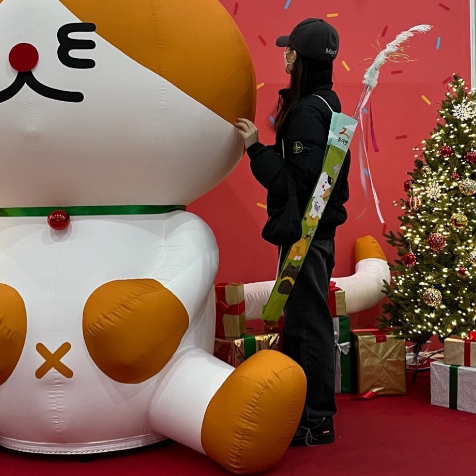 (@lovef8l) 님의 게시물 | KREAM