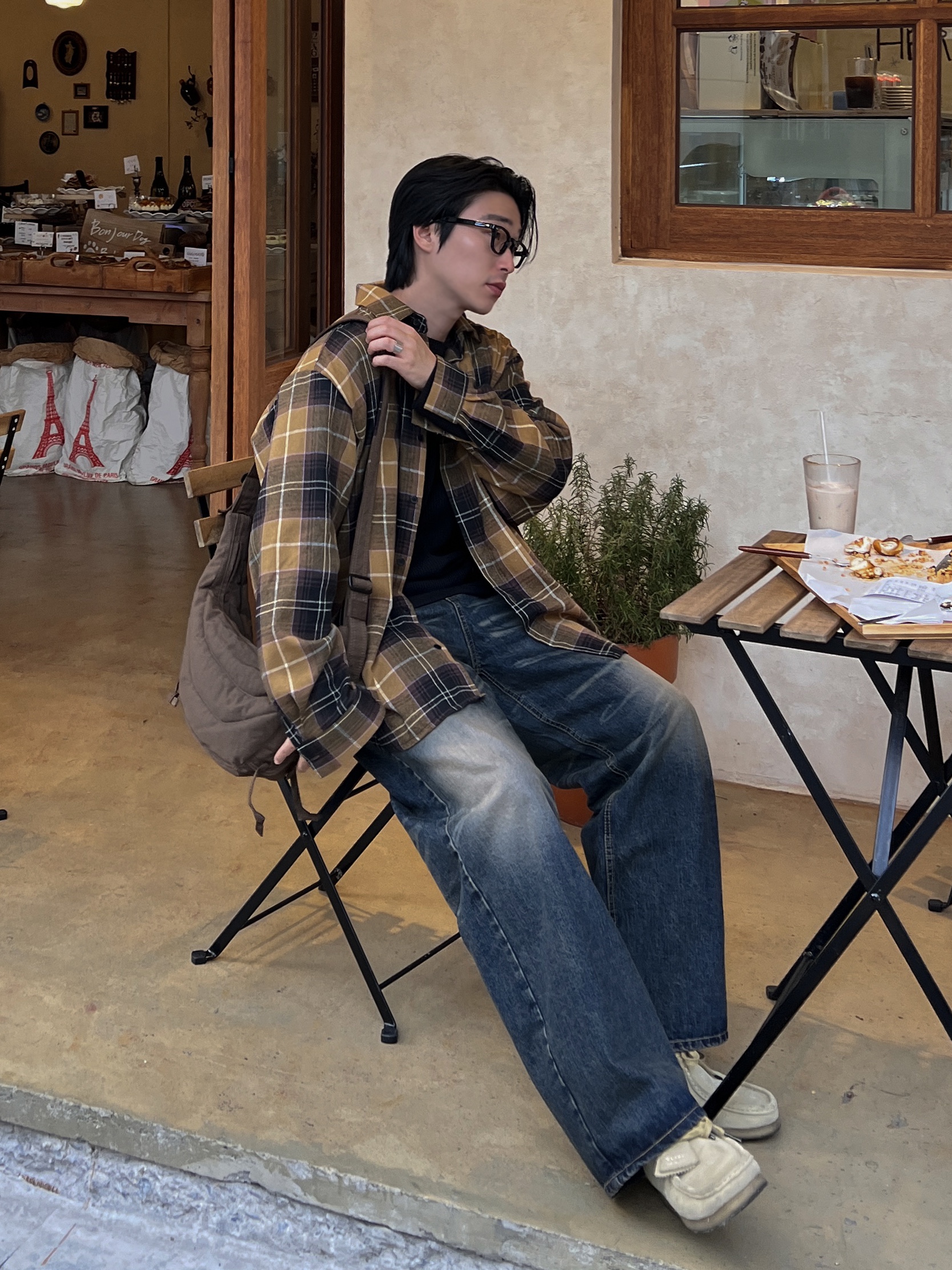 세현 (@me_iro) 님의 게시물 | KREAM