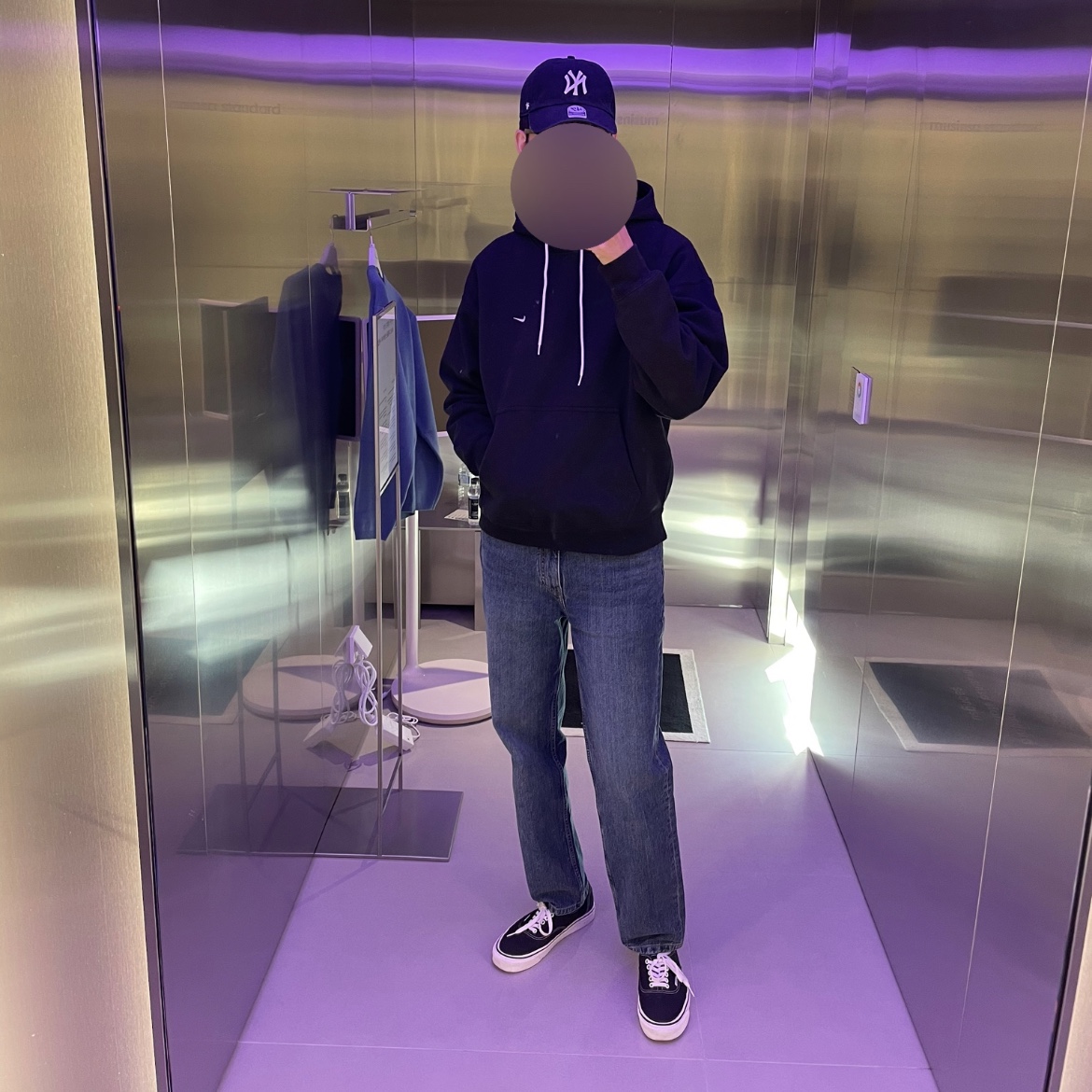 (@udd5pc) 님의 게시물 | KREAM