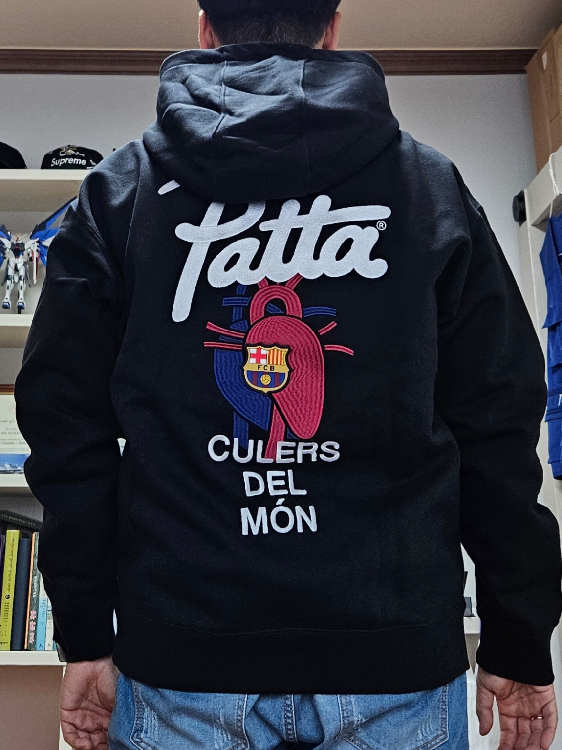 너무 이쁨 | KREAM