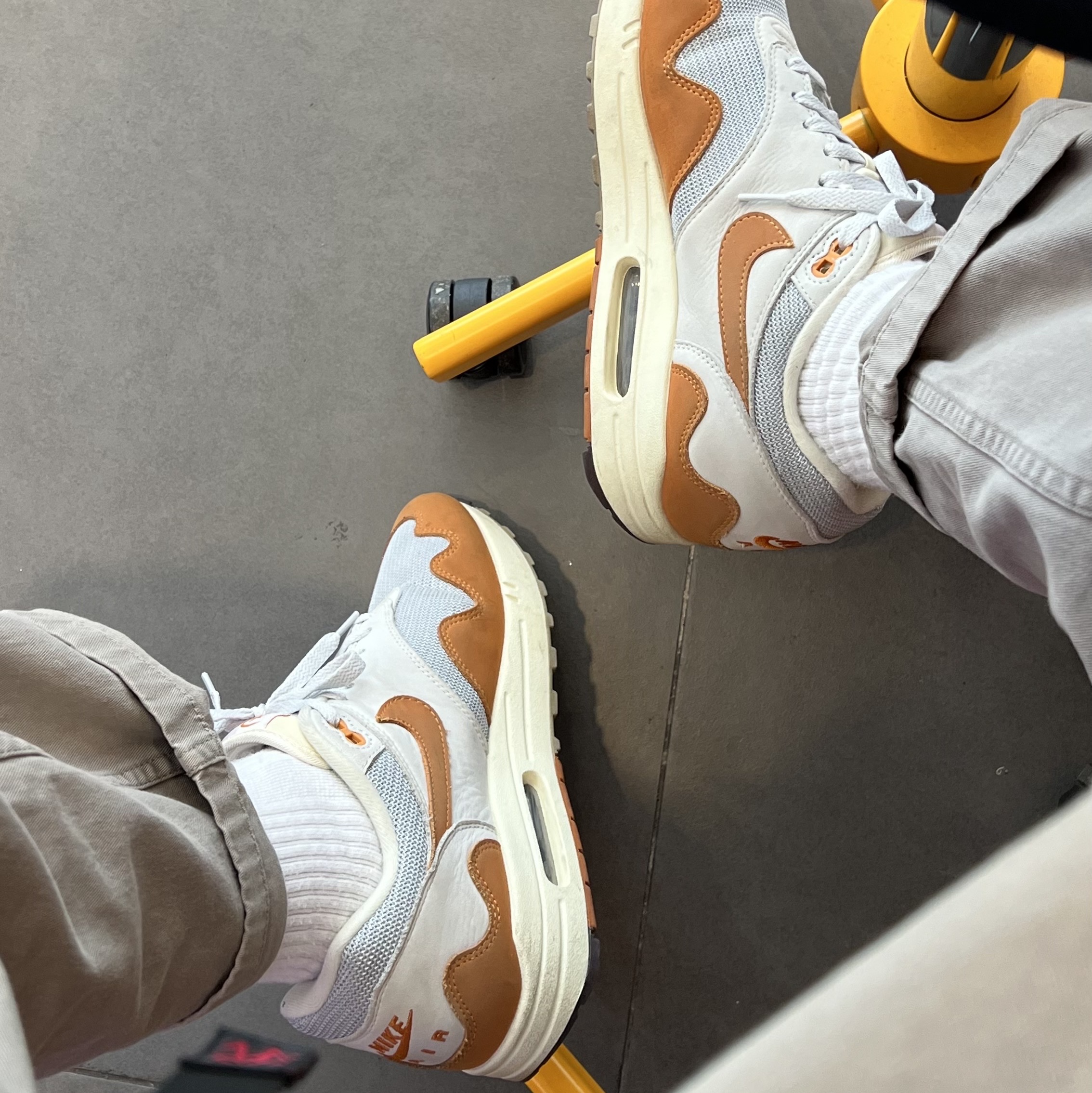 timon911 (@san_san) 님의 게시물 | KREAM