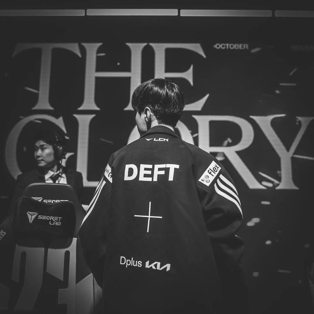 마도란나 (@wxwxwx) 님의 게시물 | KREAM