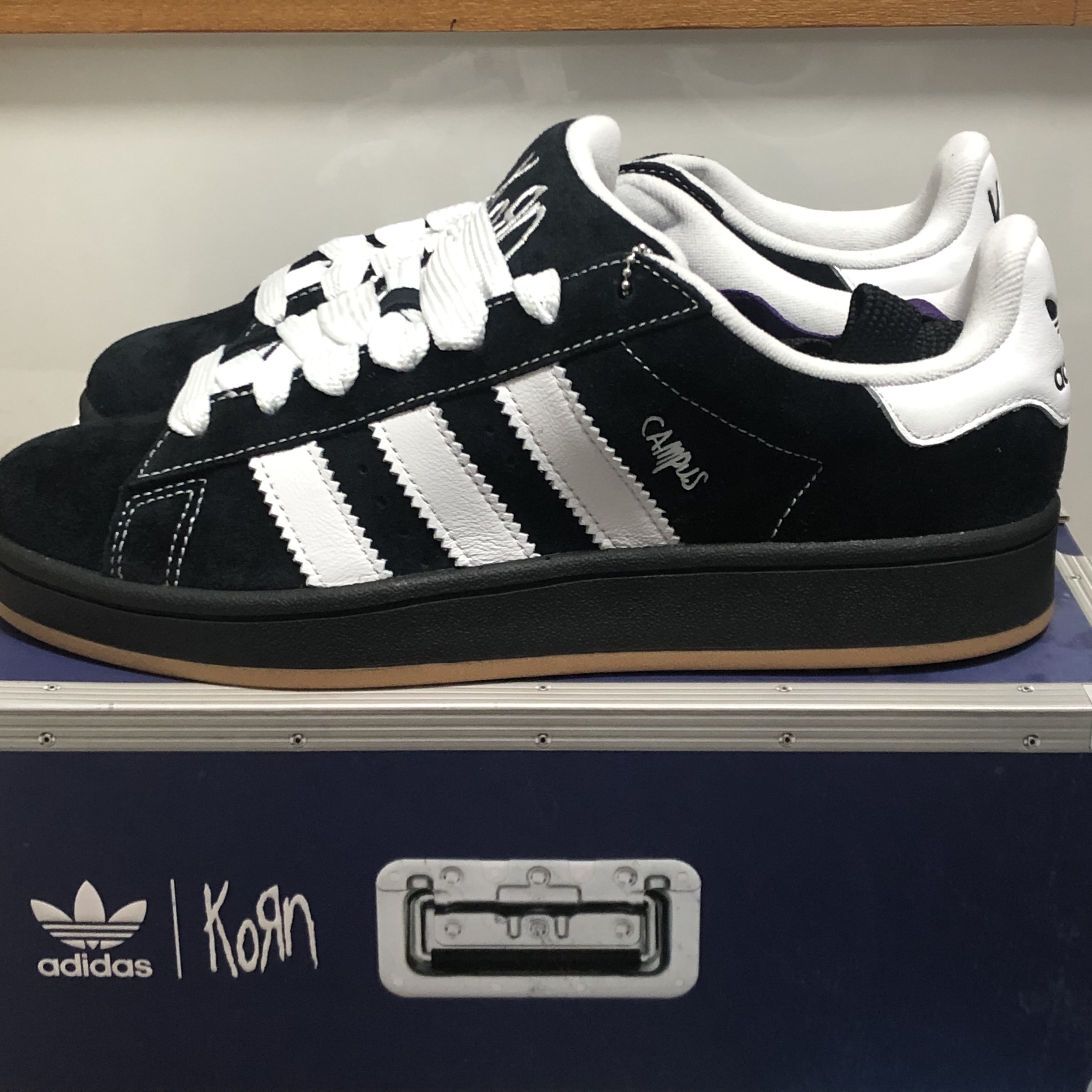 김또깡 (@kimmm_do) 님의 게시물 | KREAM