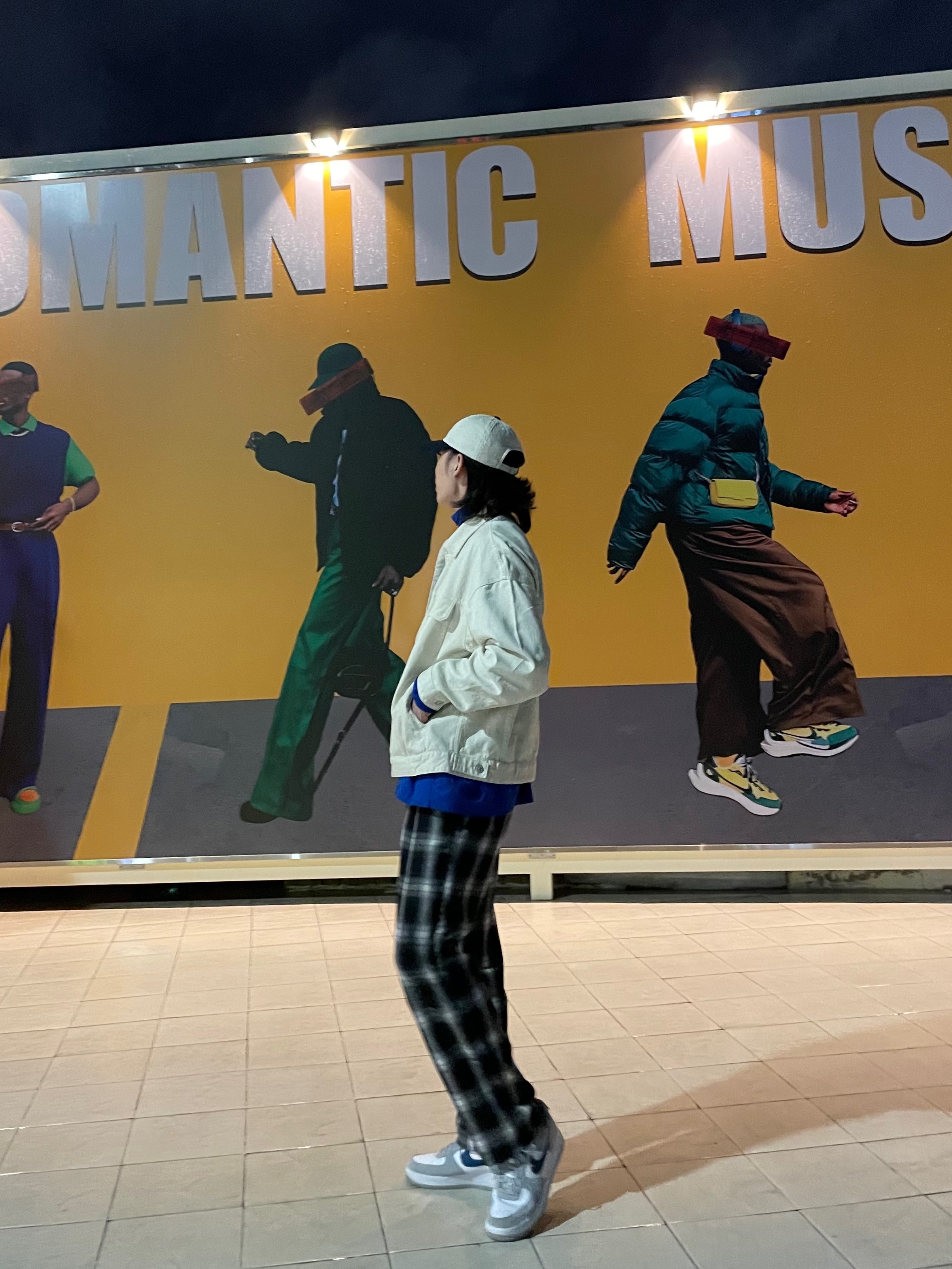 CHA (@c__11) 님의 게시물 | KREAM