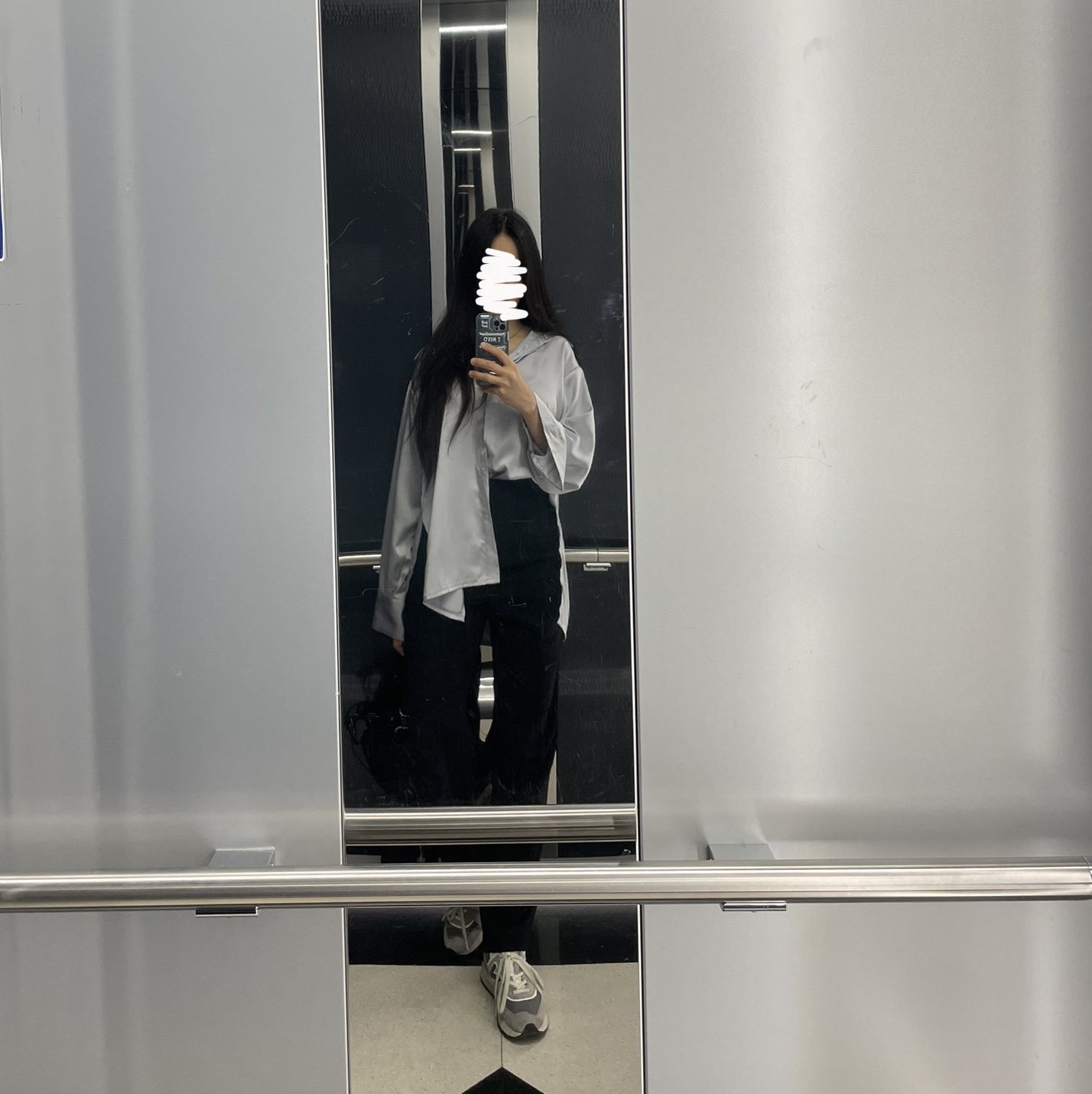 (@zn8p50) 님의 게시물 | KREAM