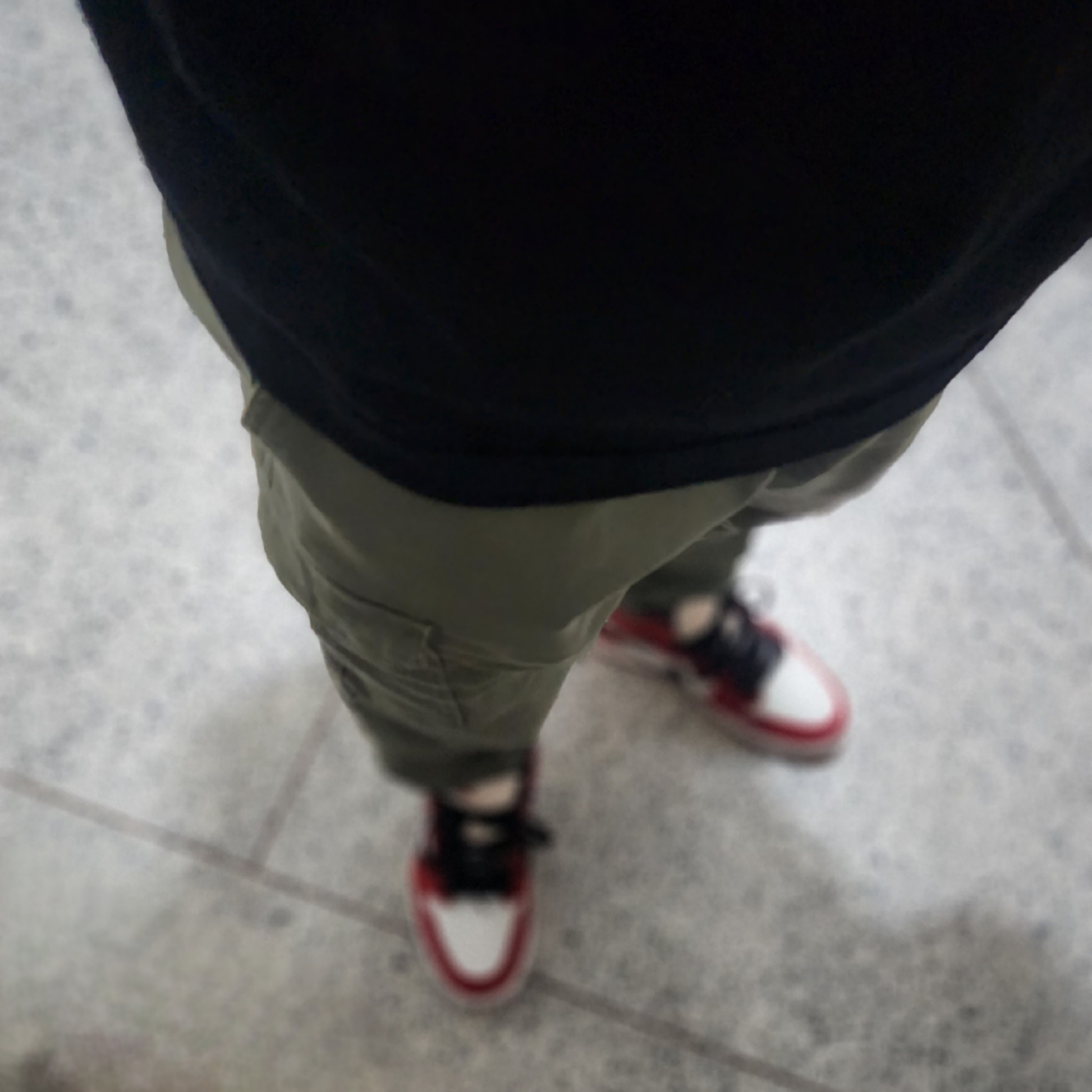 라루사 (@gok8tt) 님의 게시물 | KREAM