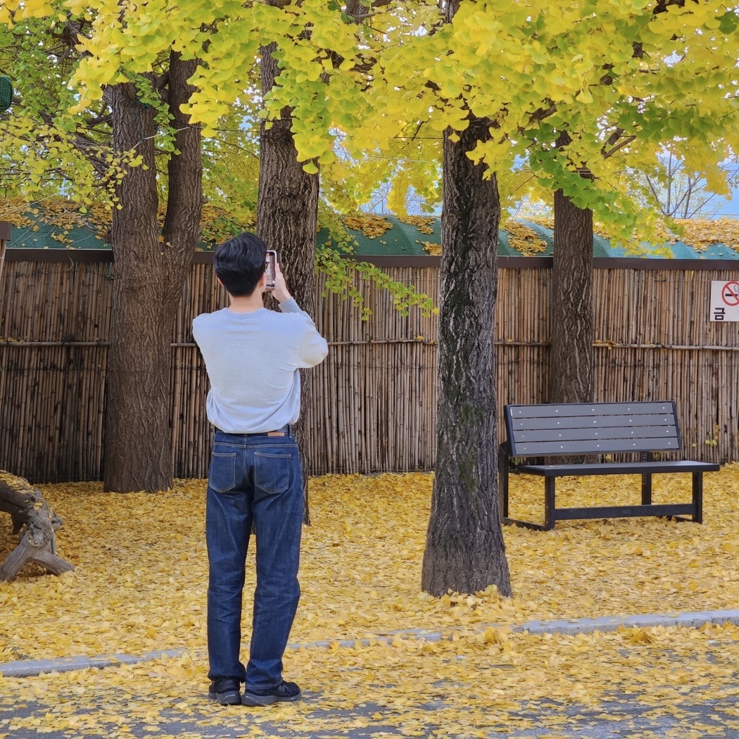 ʖ ° (@ho._.ohoho) 님의 게시물 | KREAM