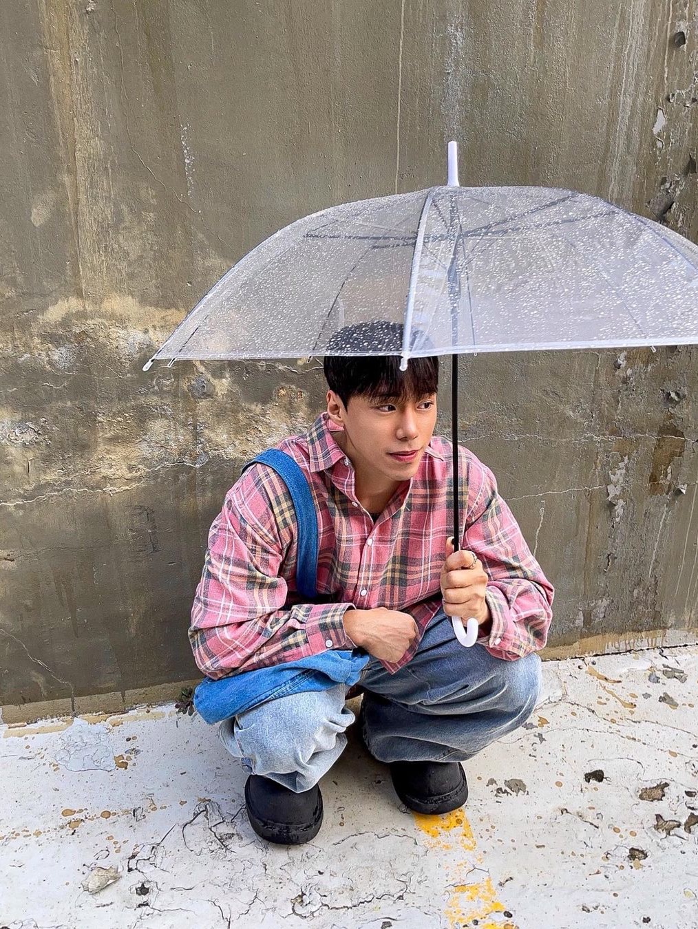 KREAM (@kream) 님의 게시물 | KREAM