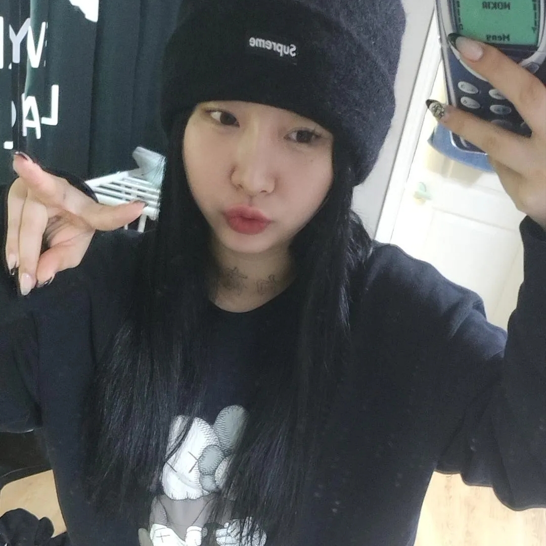 김감자 (@asdfg444) 님의 게시물 | KREAM