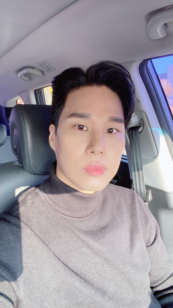 진홍 (@hyva_hong) 님의 게시물 | KREAM