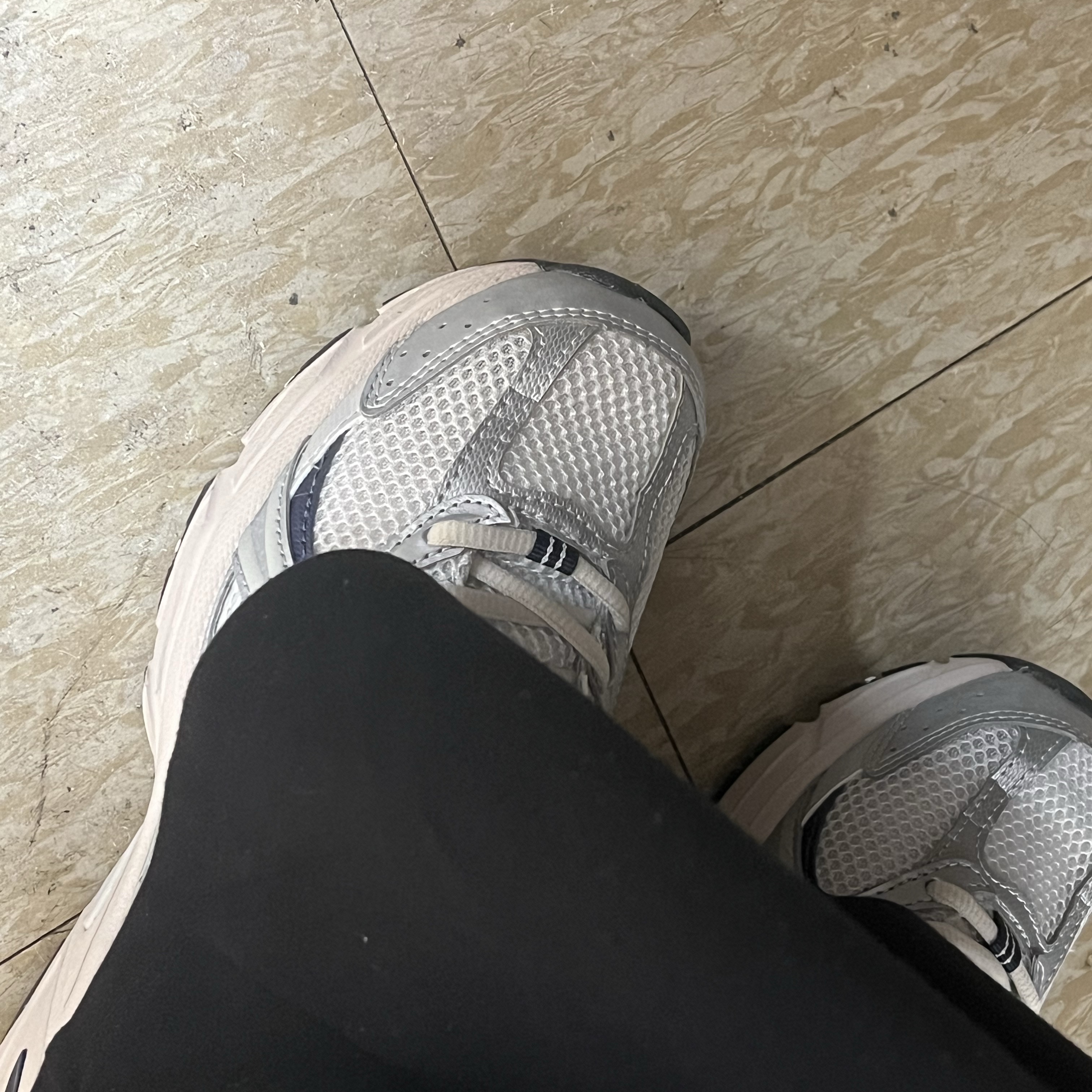 뉴발란스 530 | KREAM