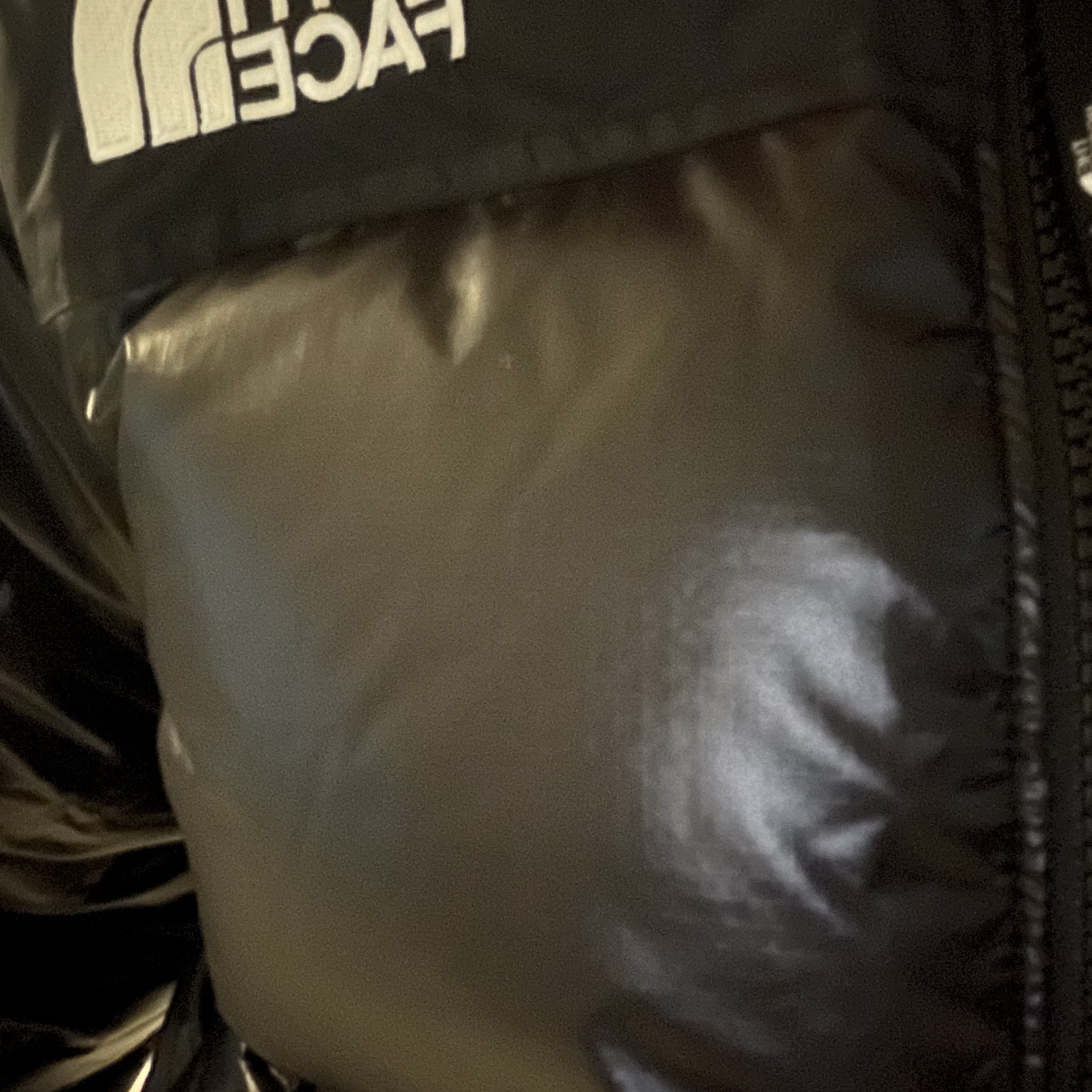 스몰 170에 60입니다 딱맞고 이쁨 | KREAM