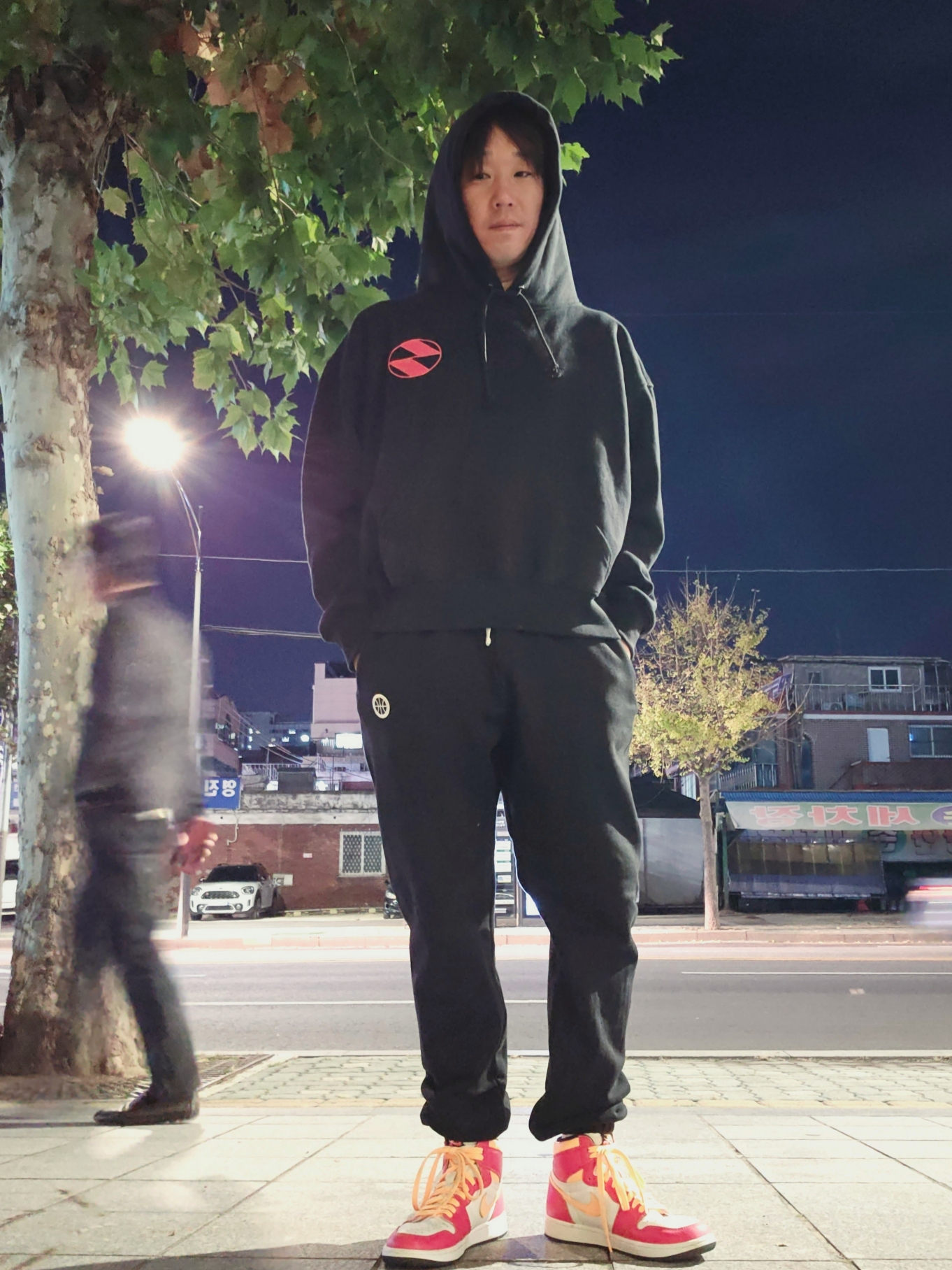 안에 내복입고 나왔어요 ㅋ | KREAM