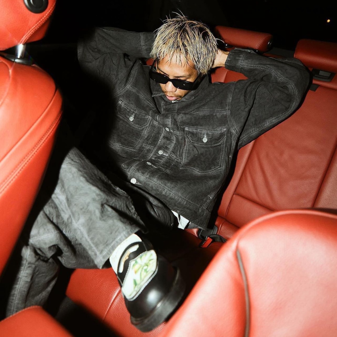 해외착샷 | KREAM