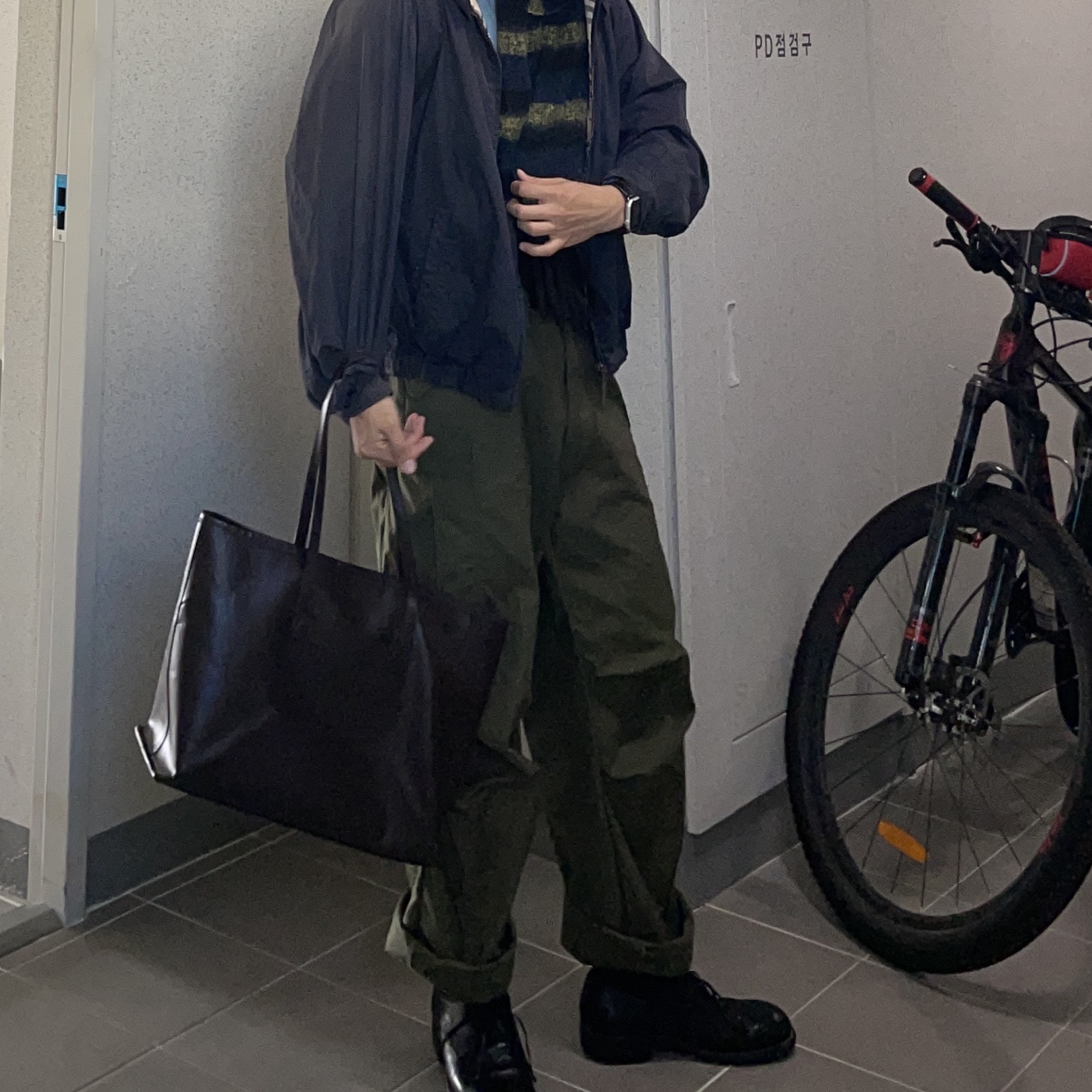 seabrush (@seabrush) 님의 게시물 | KREAM