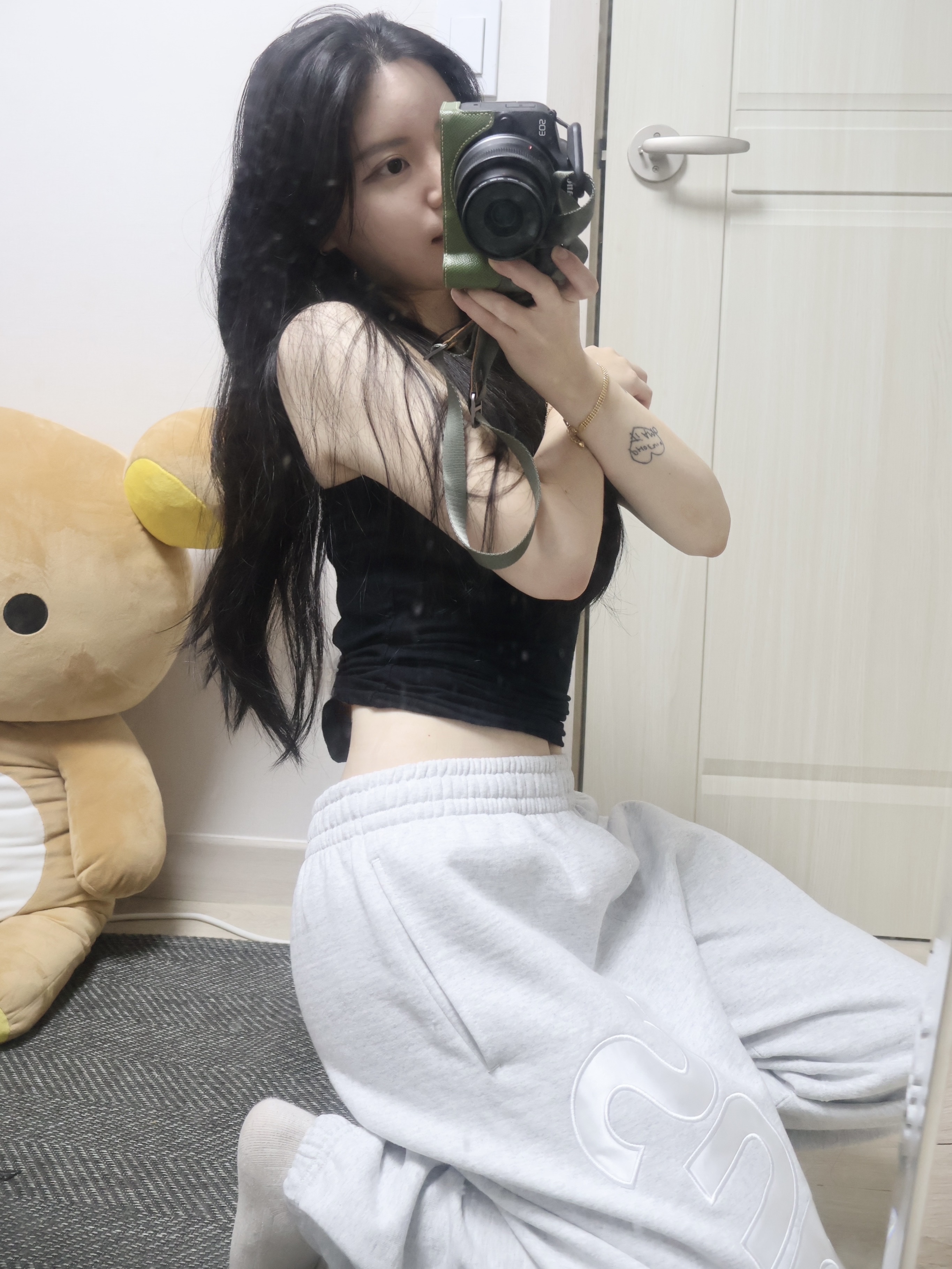 첫 슈프림☺️ | KREAM