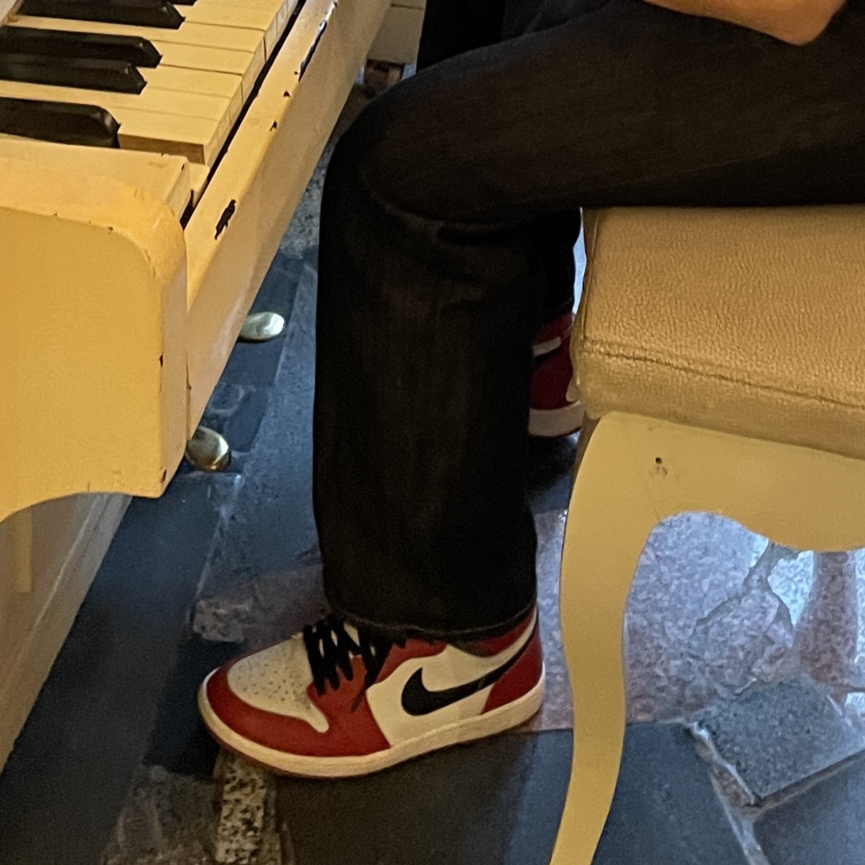 익수 (@xx_kxsu) 님의 게시물 | KREAM