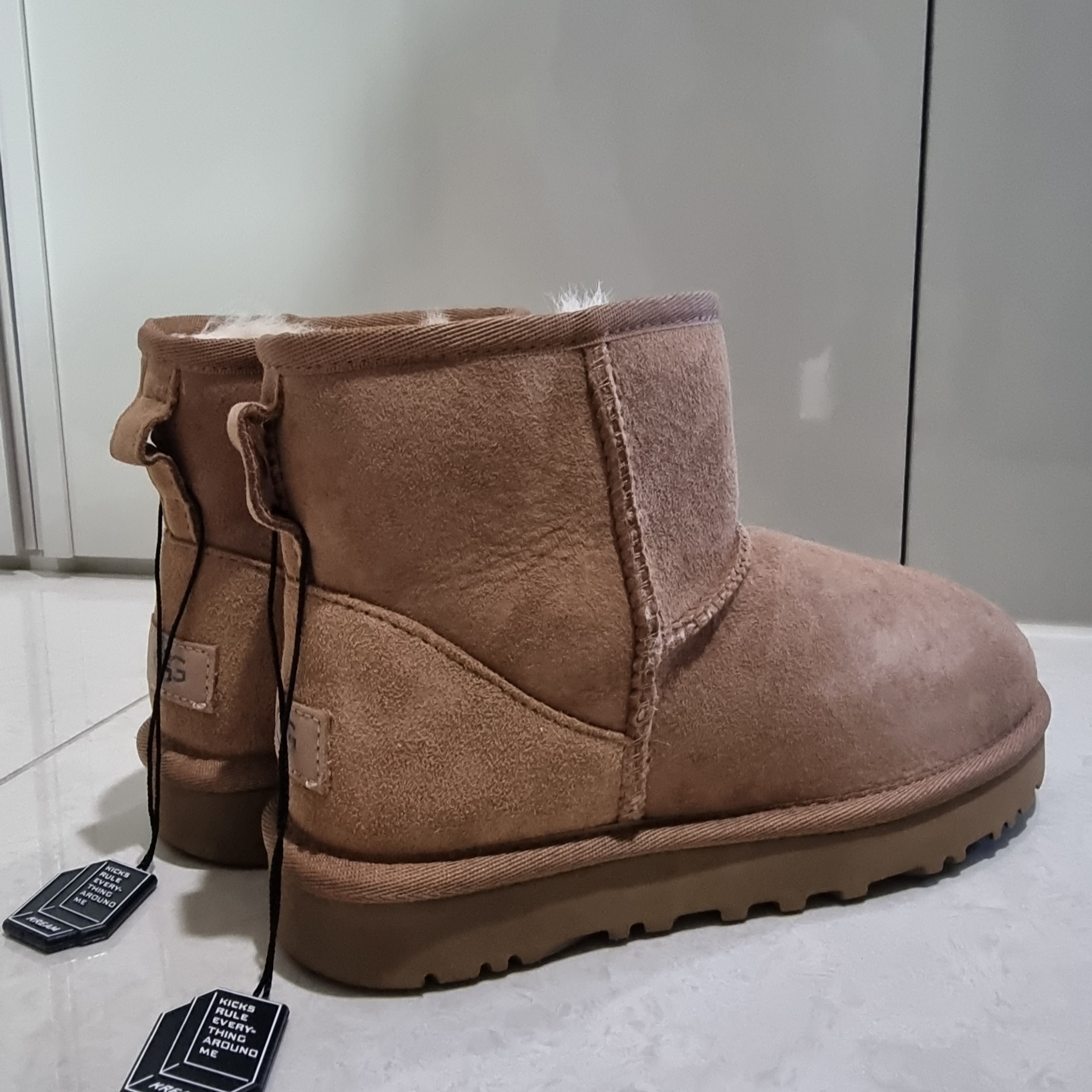 UGG | KREAM