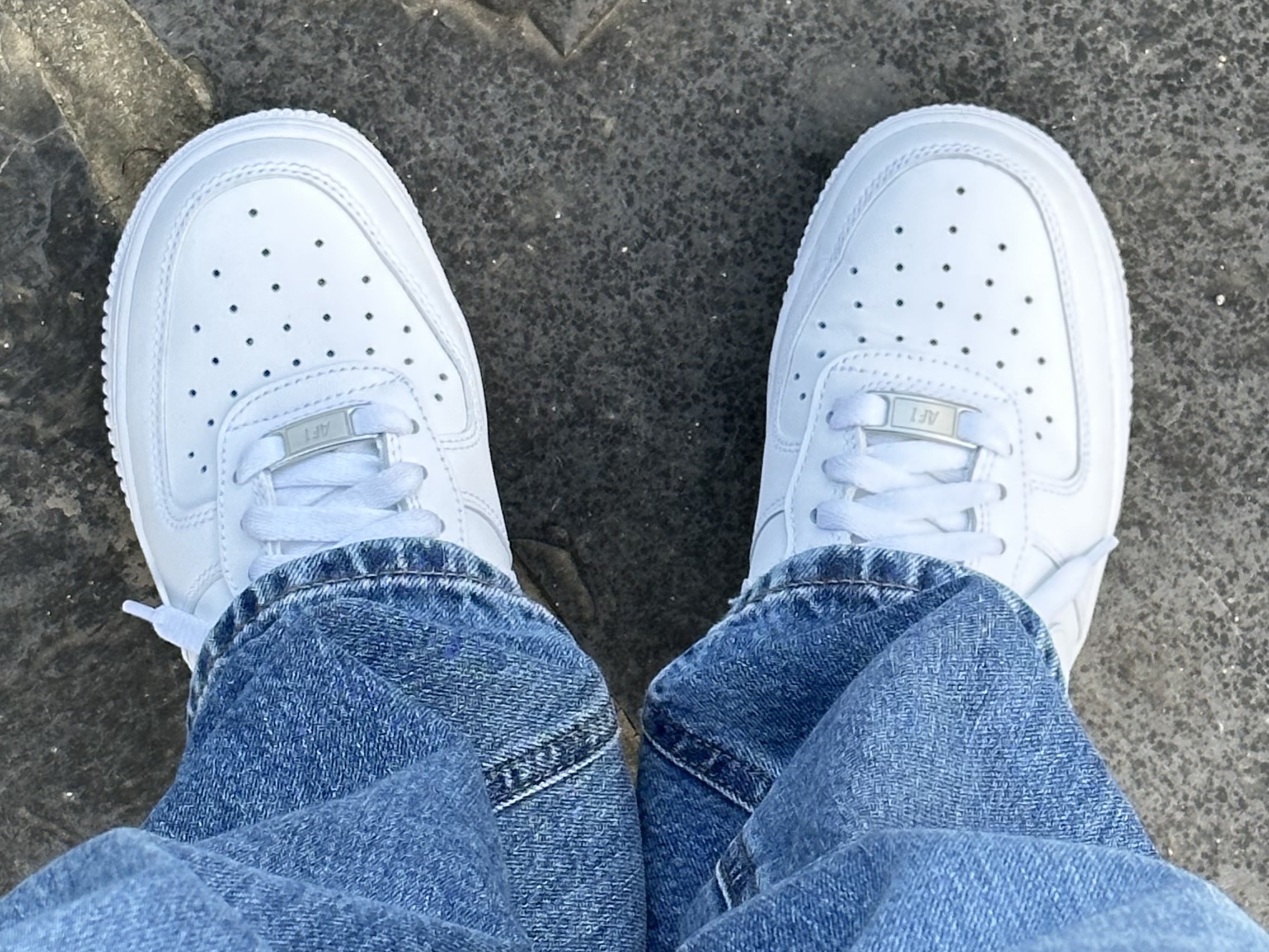 ̣ʷ̣̫⸍̣⸌₎ | KREAM