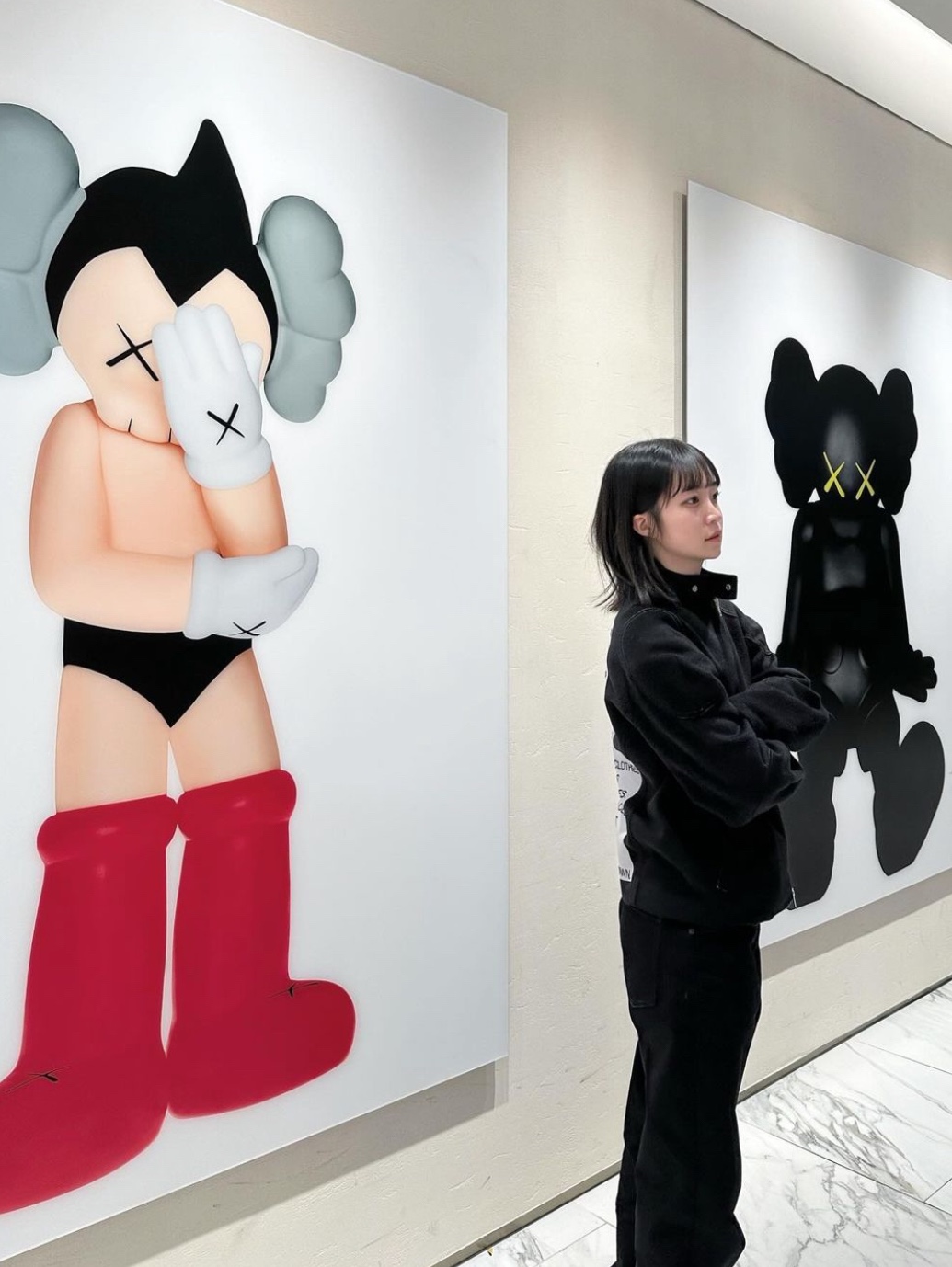 윶 (@syj318) 님의 게시물 | KREAM