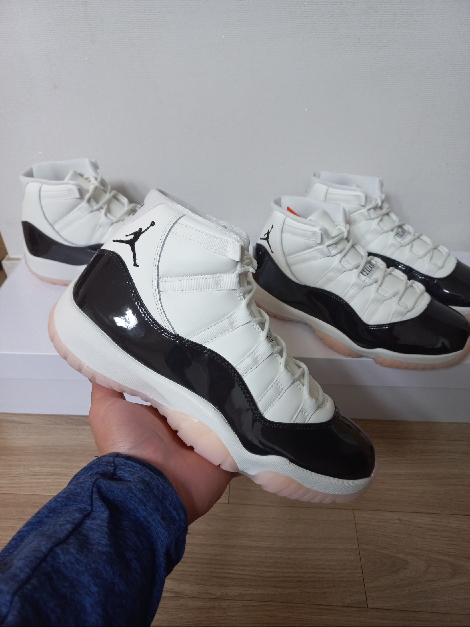 조던중에최애템 조던11 | KREAM