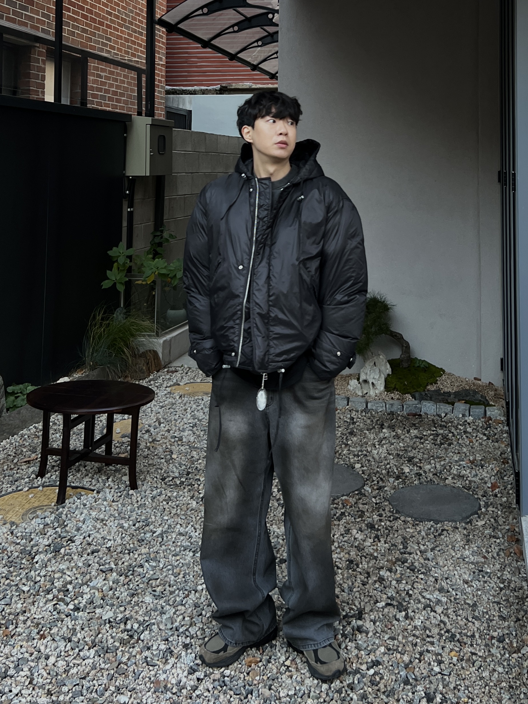 문유어 (@moonyour) 님의 게시물 | KREAM