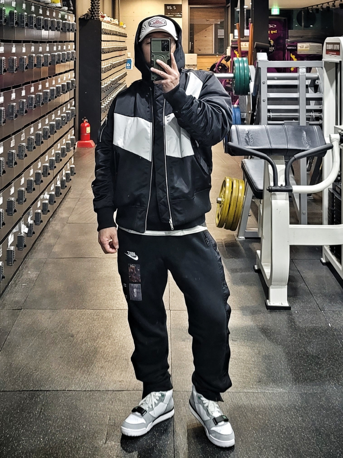 (@musclefit_nike) 님의 게시물 | KREAM