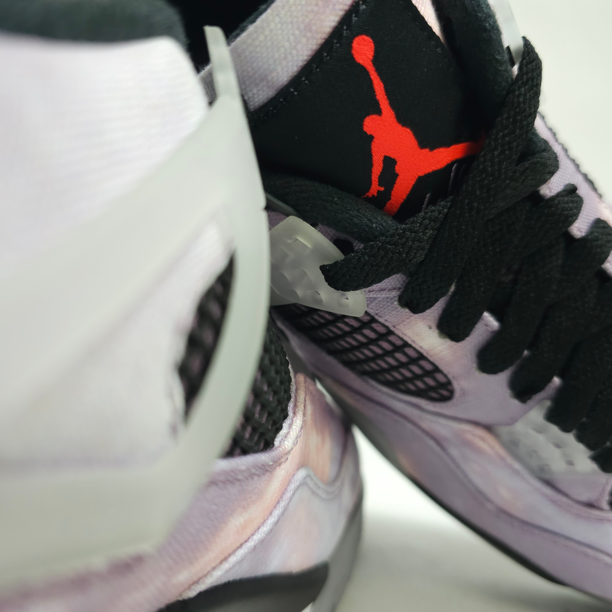 조던4 레트로 SE 애머시스트 웨이브 | KREAM