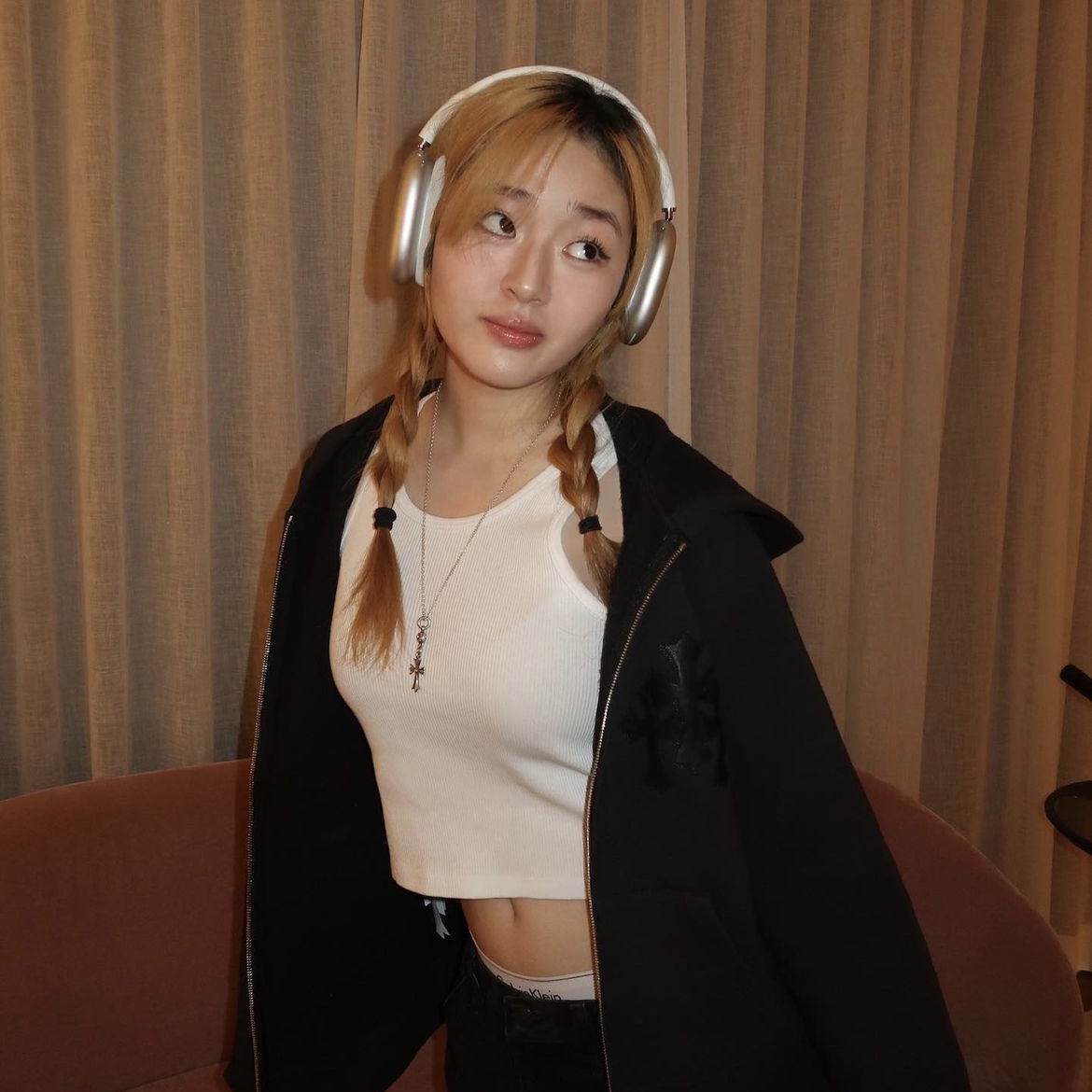 앨리스 (@alice.kim) 님의 게시물 | KREAM