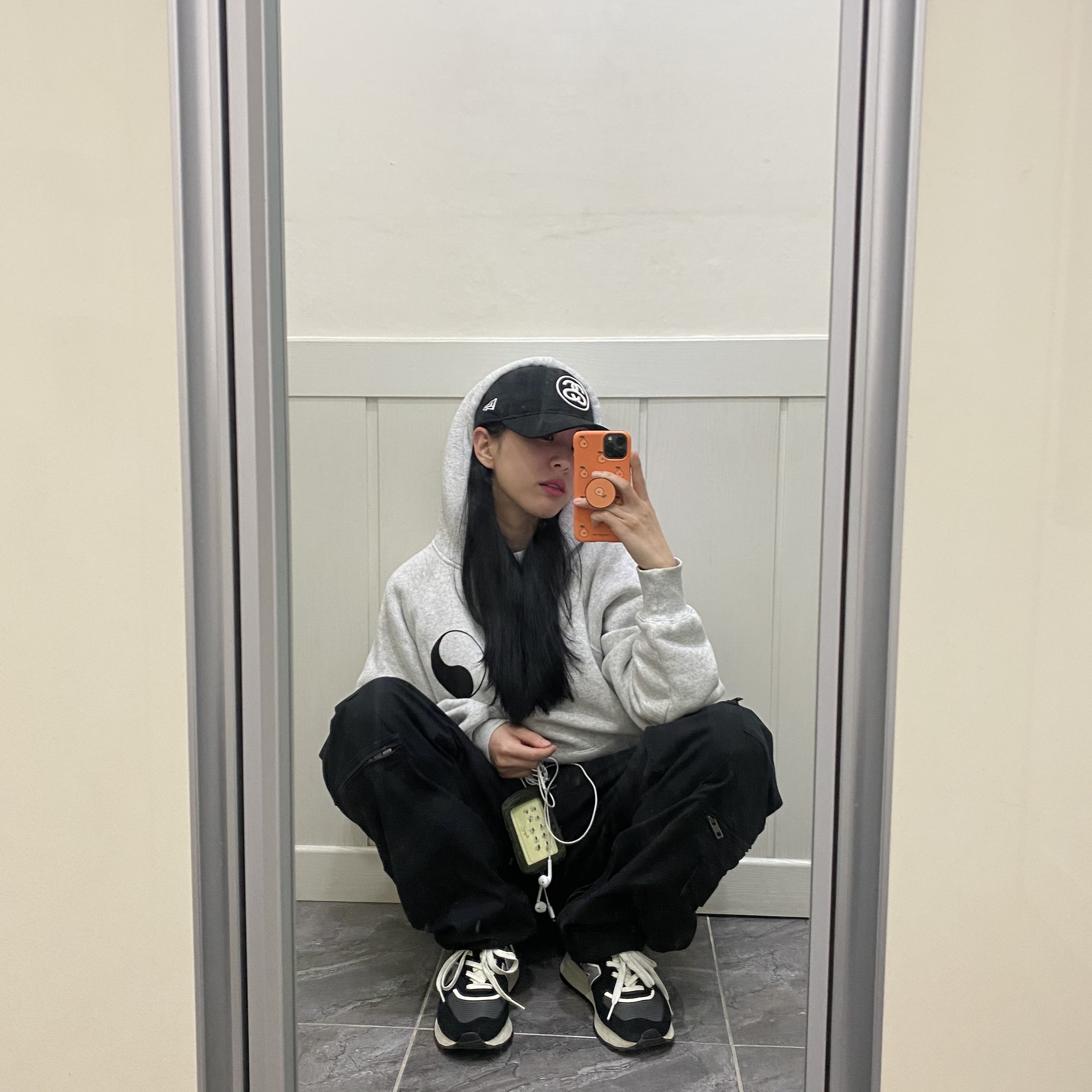 insta: @jung... (@jung.222) 님의 게시물 | KREAM