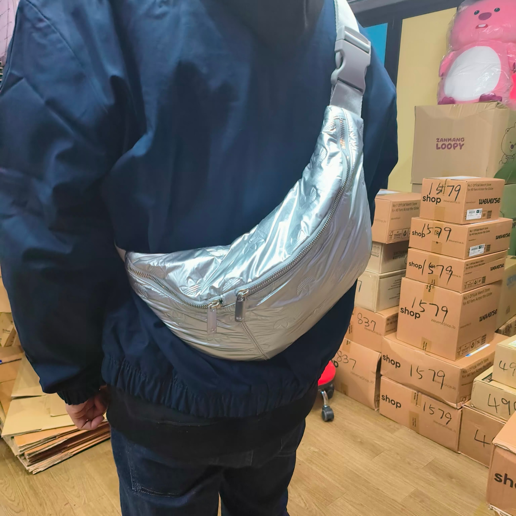 qqpp (@dd___bb) 님의 게시물 | KREAM