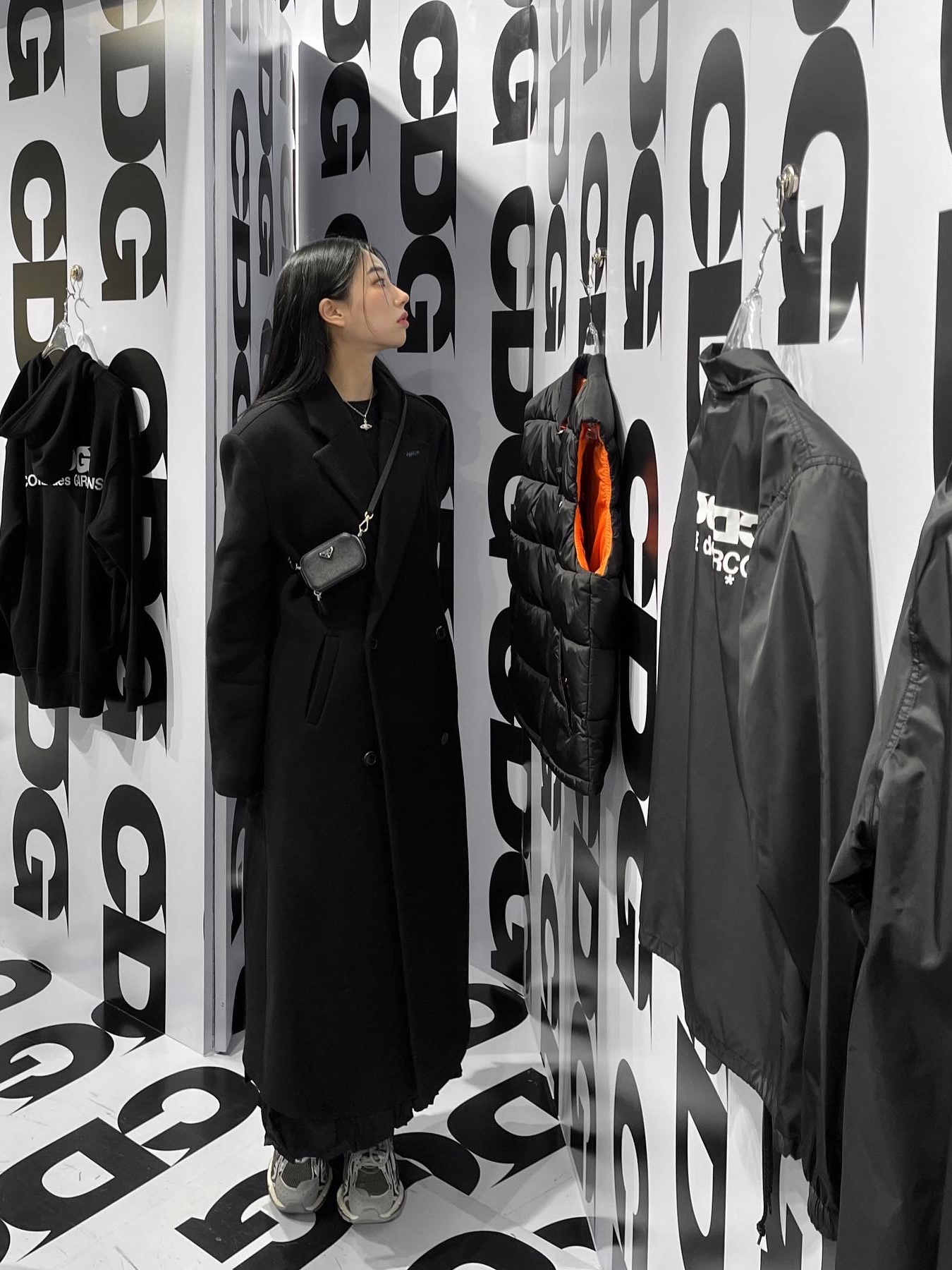 코트의 계절💜 | KREAM