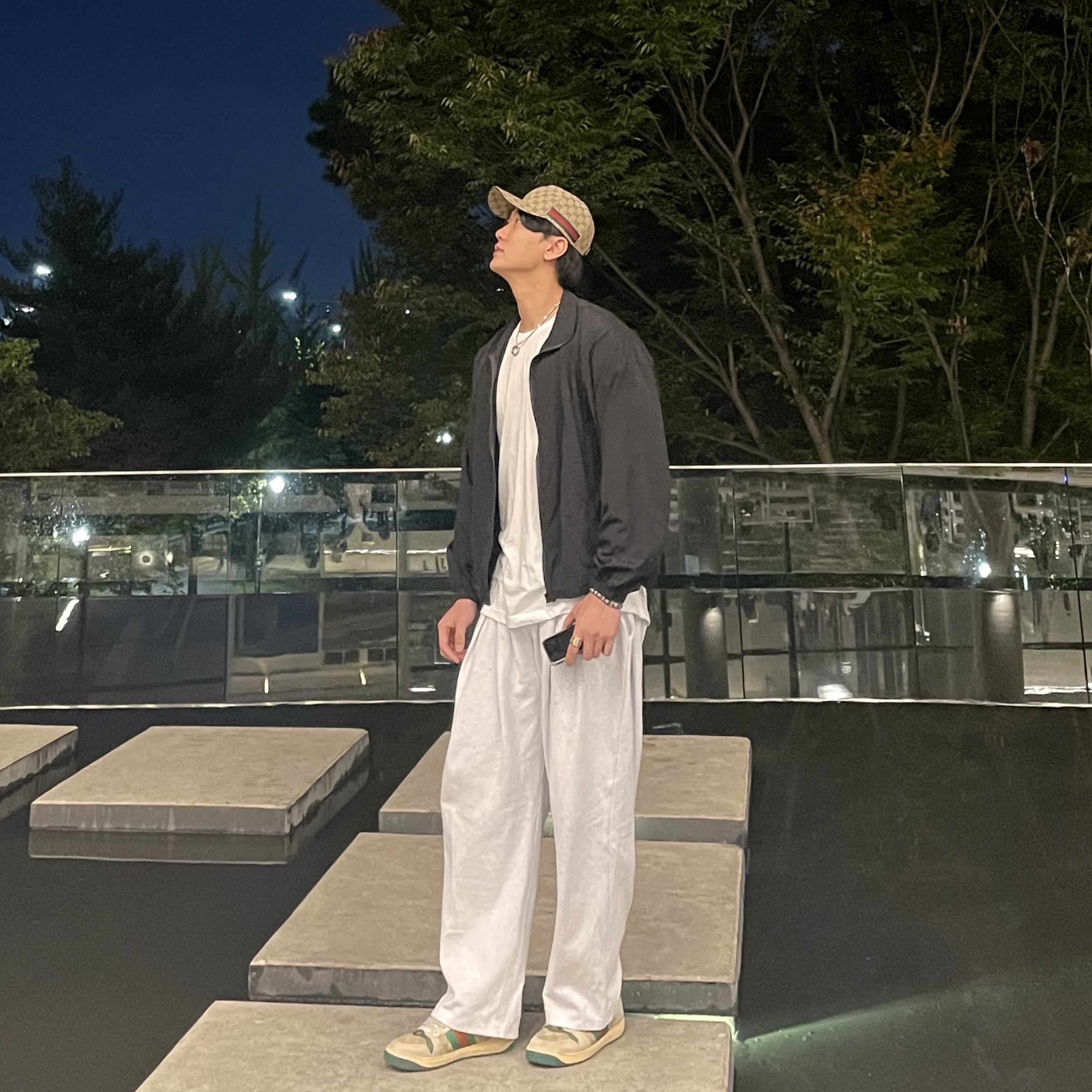 zzzkkk9450 (@jb._.187) 님의 게시물 | KREAM