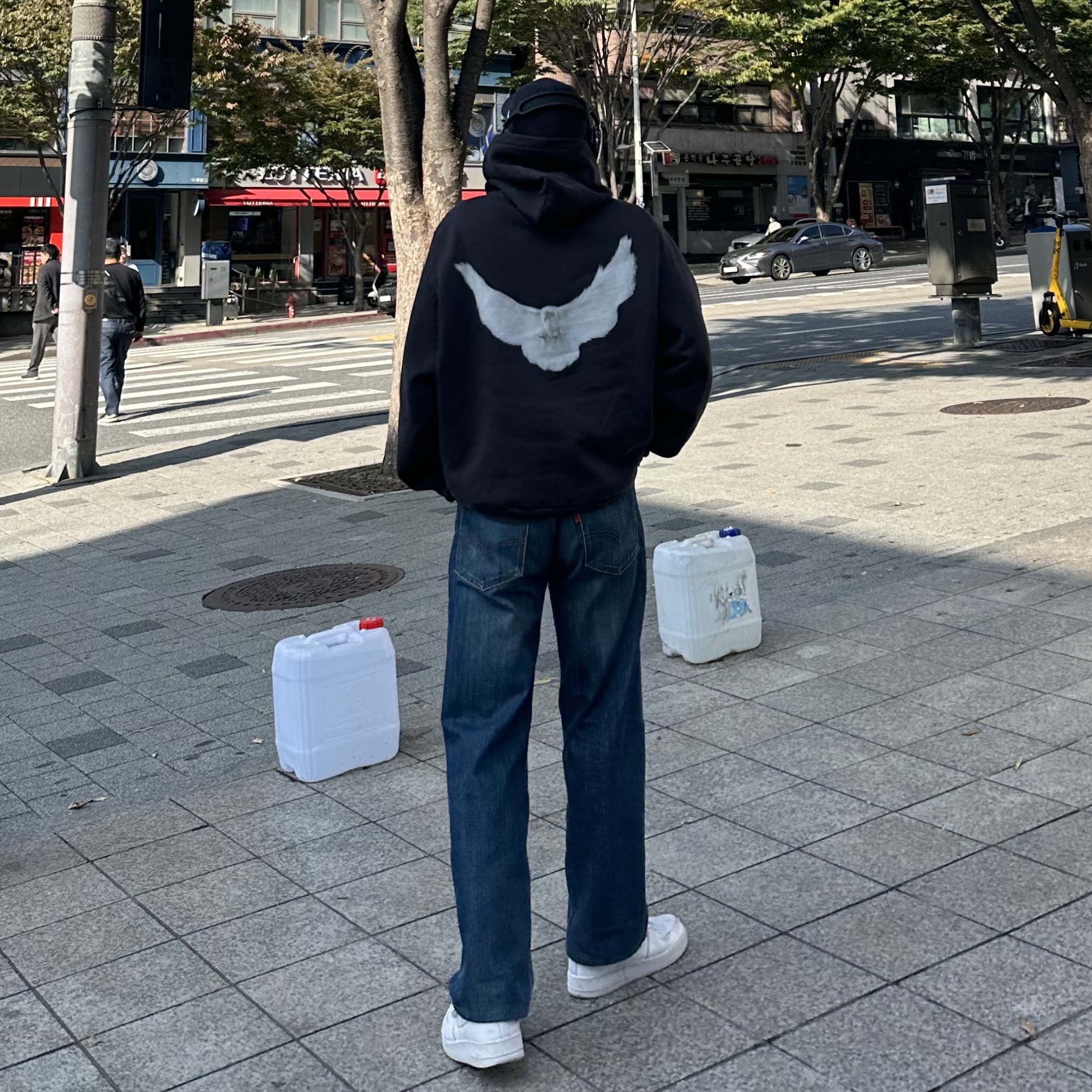 김도천 (@do1002_) 님의 게시물 | KREAM