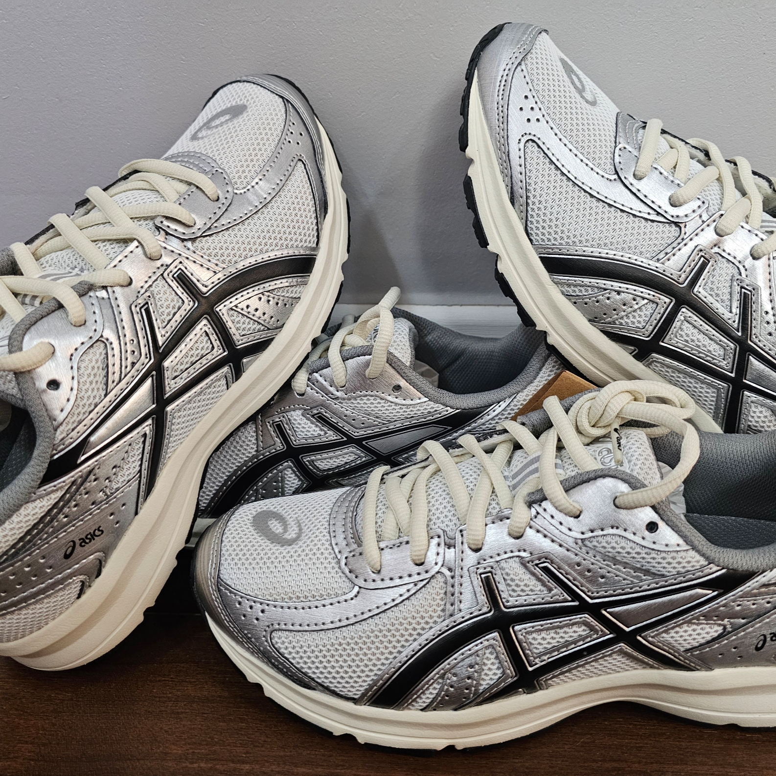 gkrhkdrlf1 (@hggil) 님의 게시물 | KREAM